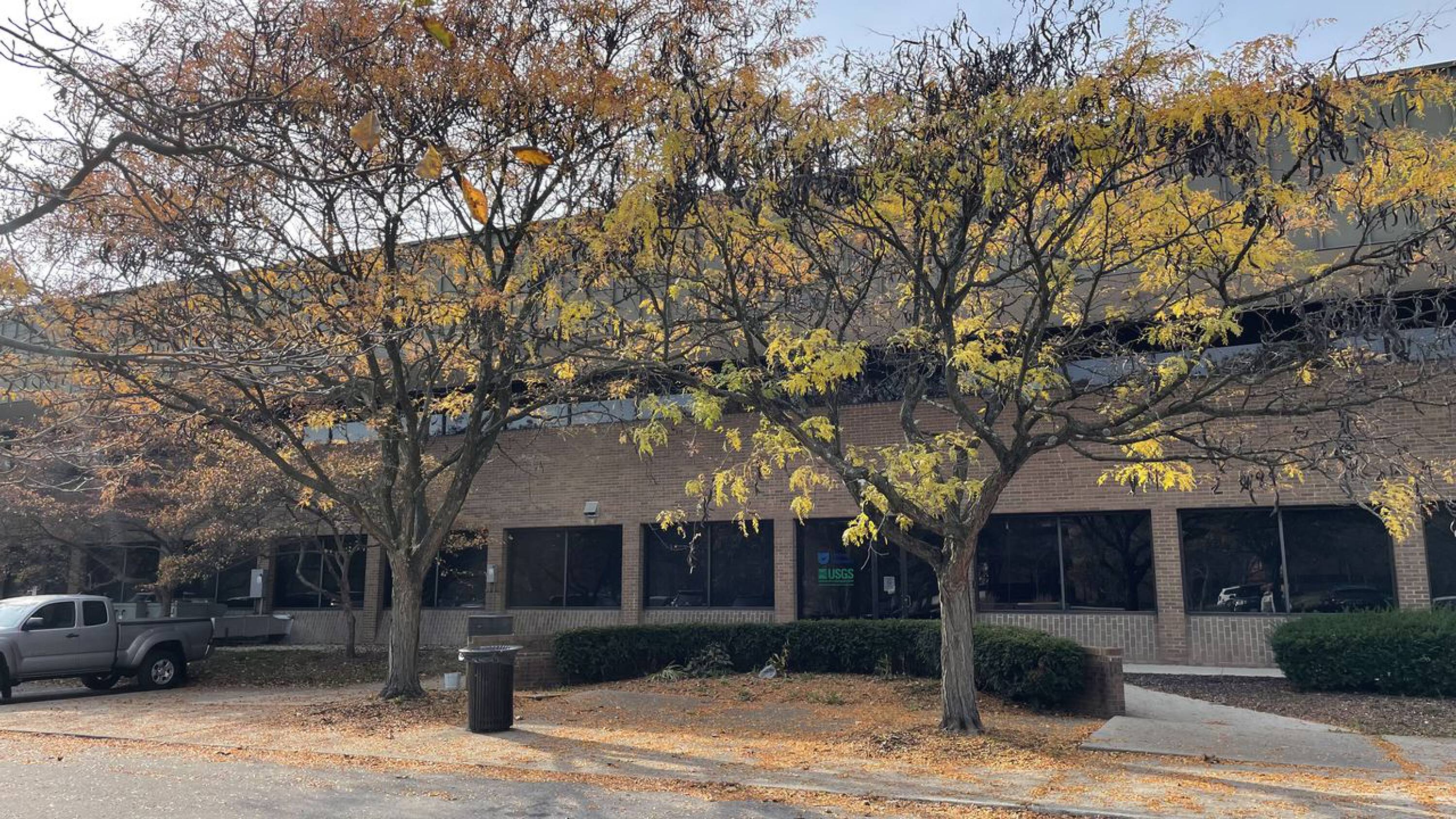 6460 BUSCH BL Columbus OH 43229-1753 APN: 610-180807 | Crexi.com