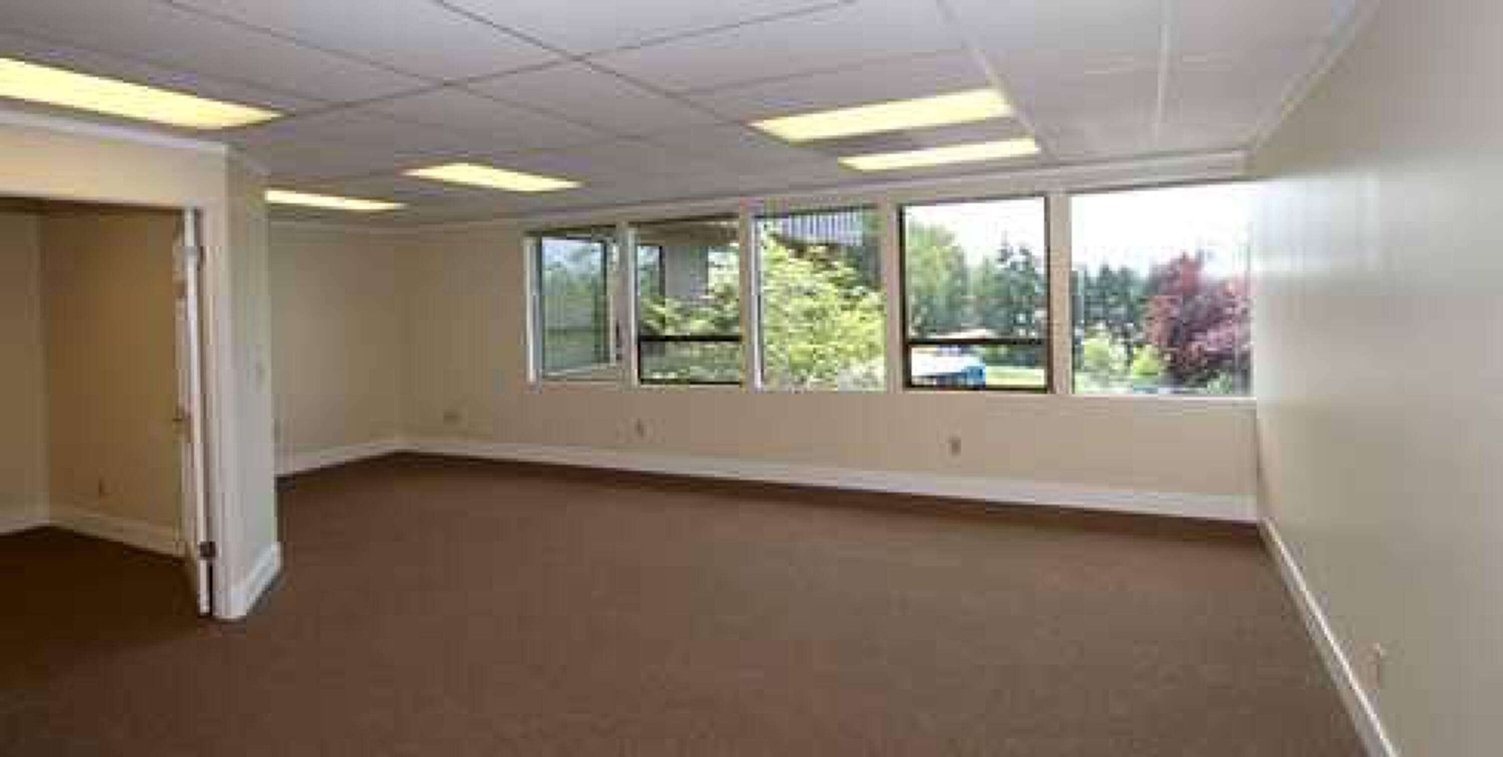 12729 Northup Way, Bellevue, WA 98005 | Crexi.com