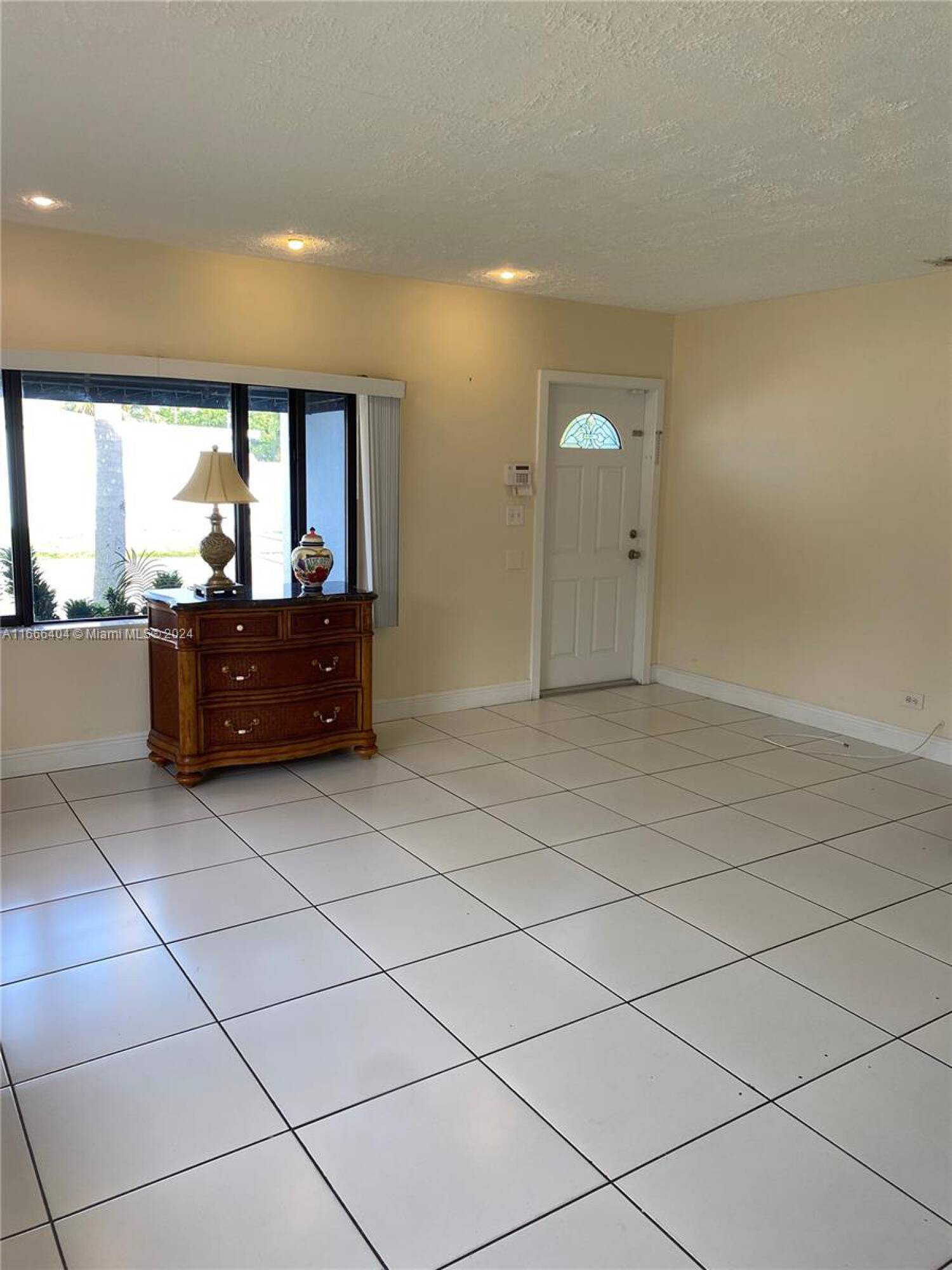 2400 SW 65th Ave, Miami, FL 33155 | Crexi.com