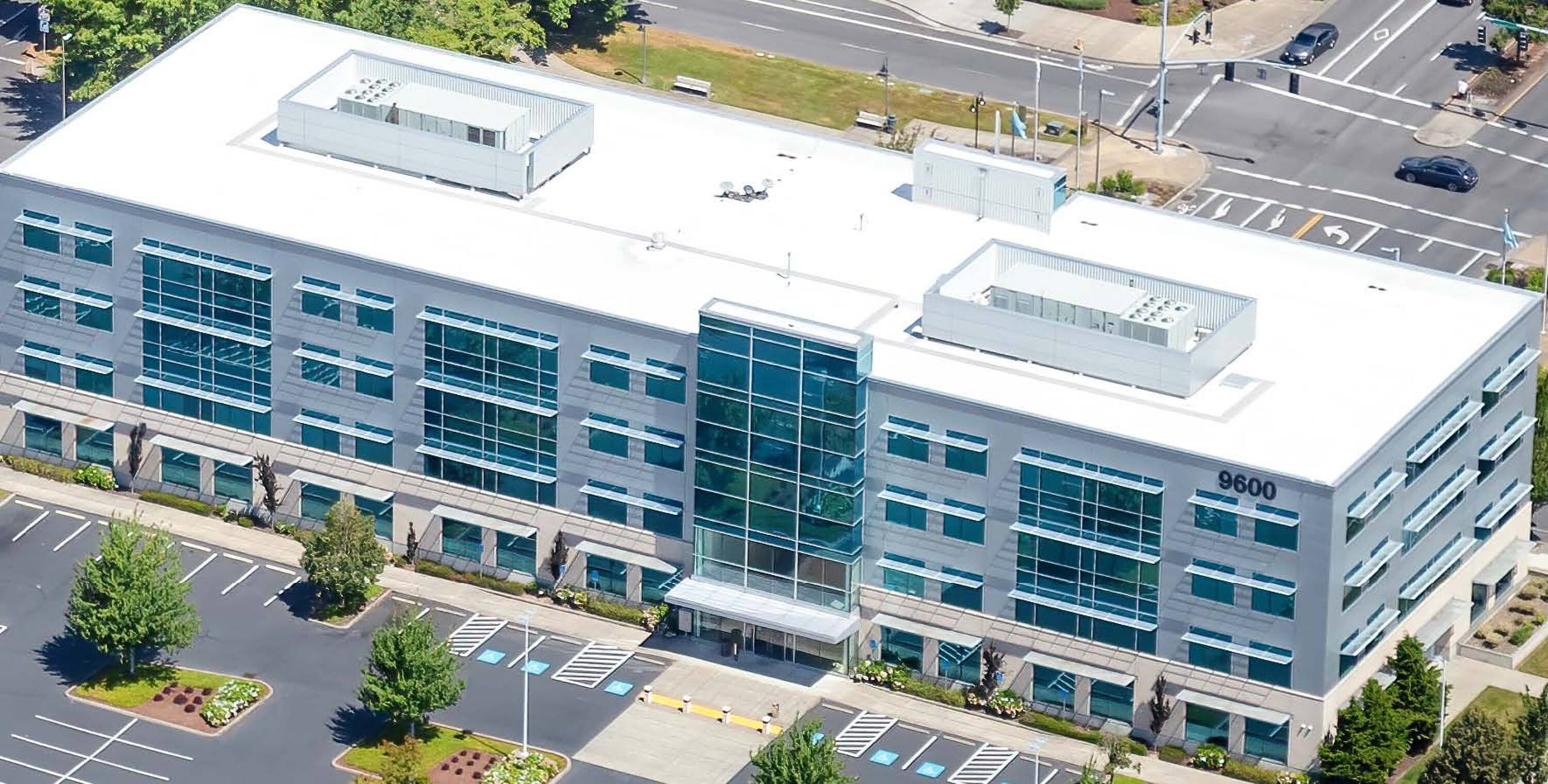 9600 NE CASCADES PKWY Portland OR 97220-6831 APN: 1N2E16A -01300 ...