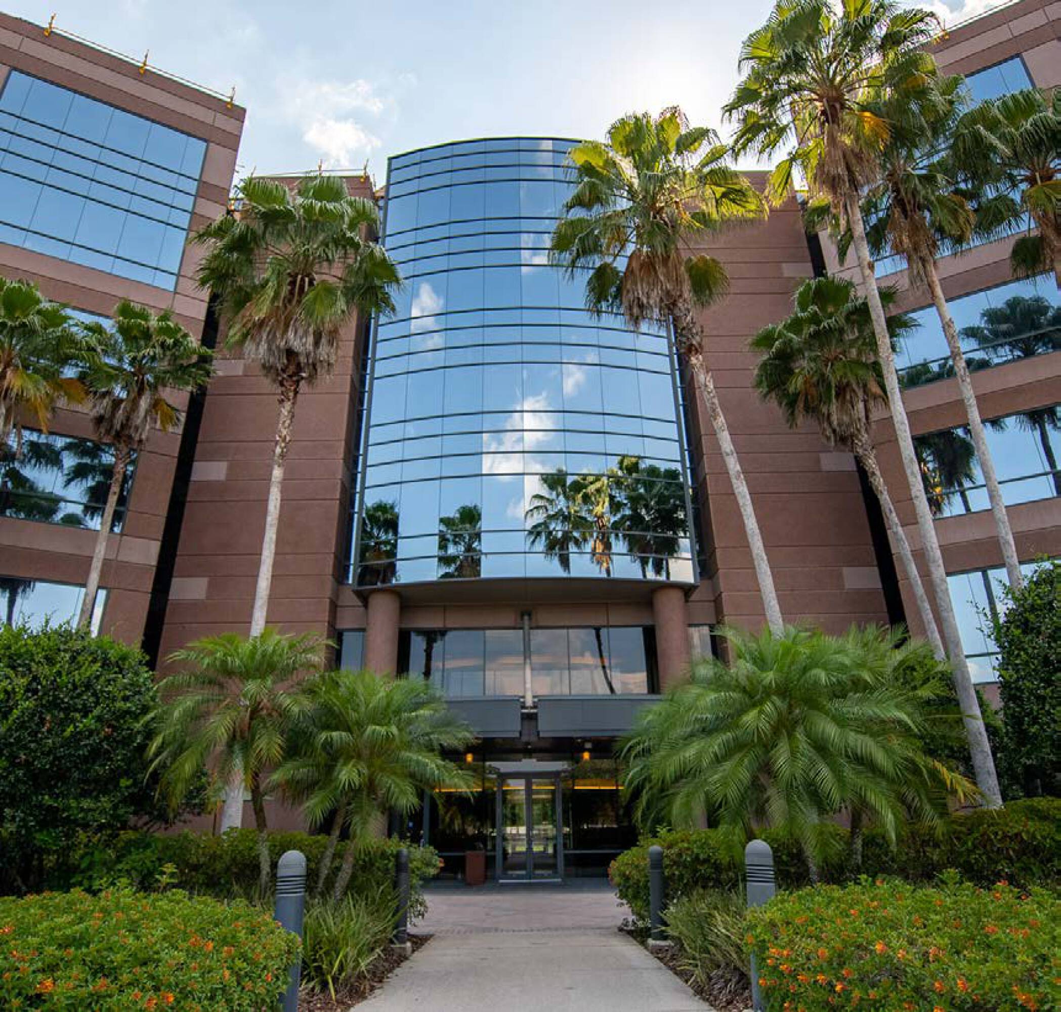 2300 Discovery Dr, Orlando, FL 32826 | Crexi.com
