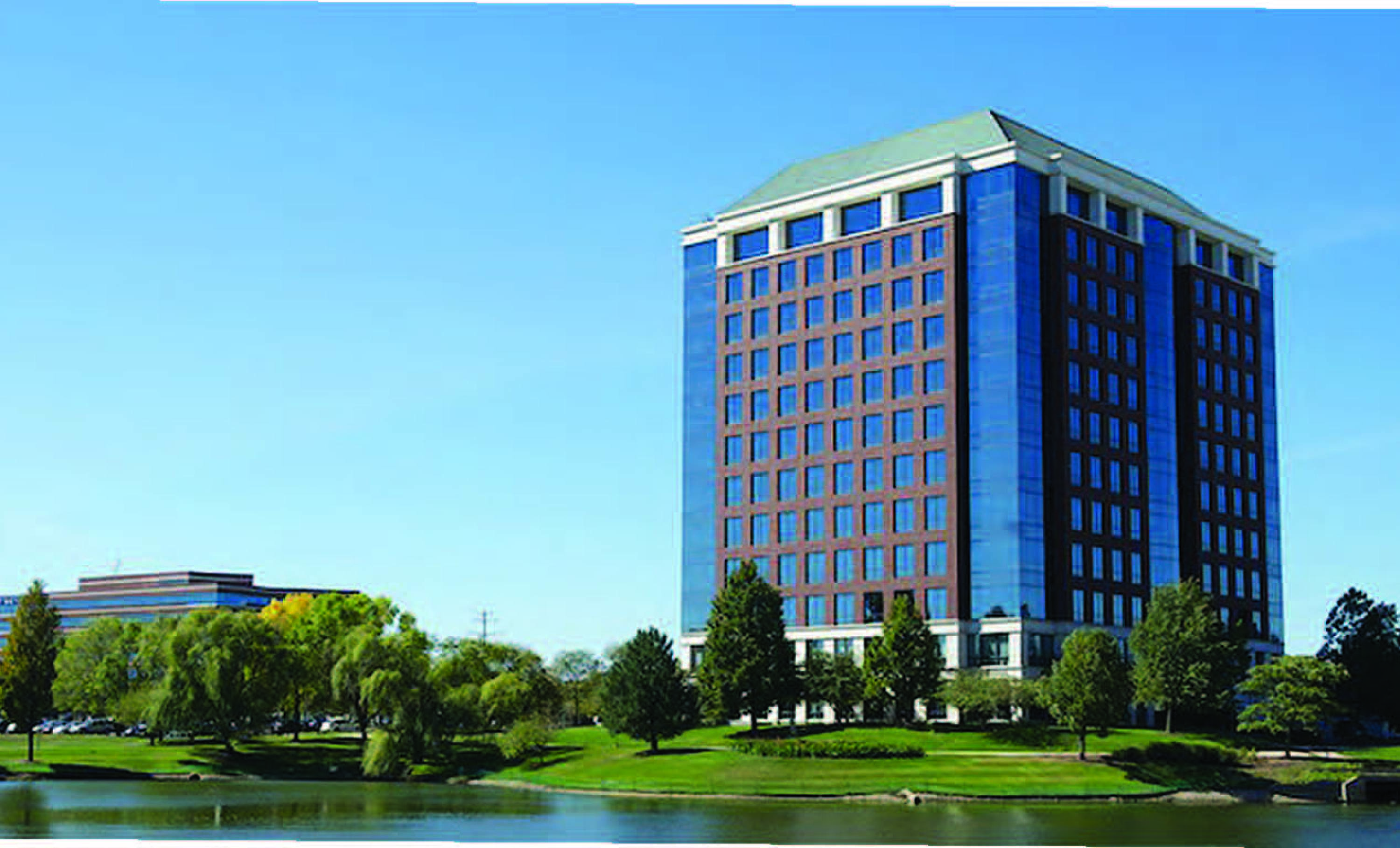 2800 W HIGGINS RD Hoffman Est IL 60169-2071 APN: 06012010010000 | Crexi.com