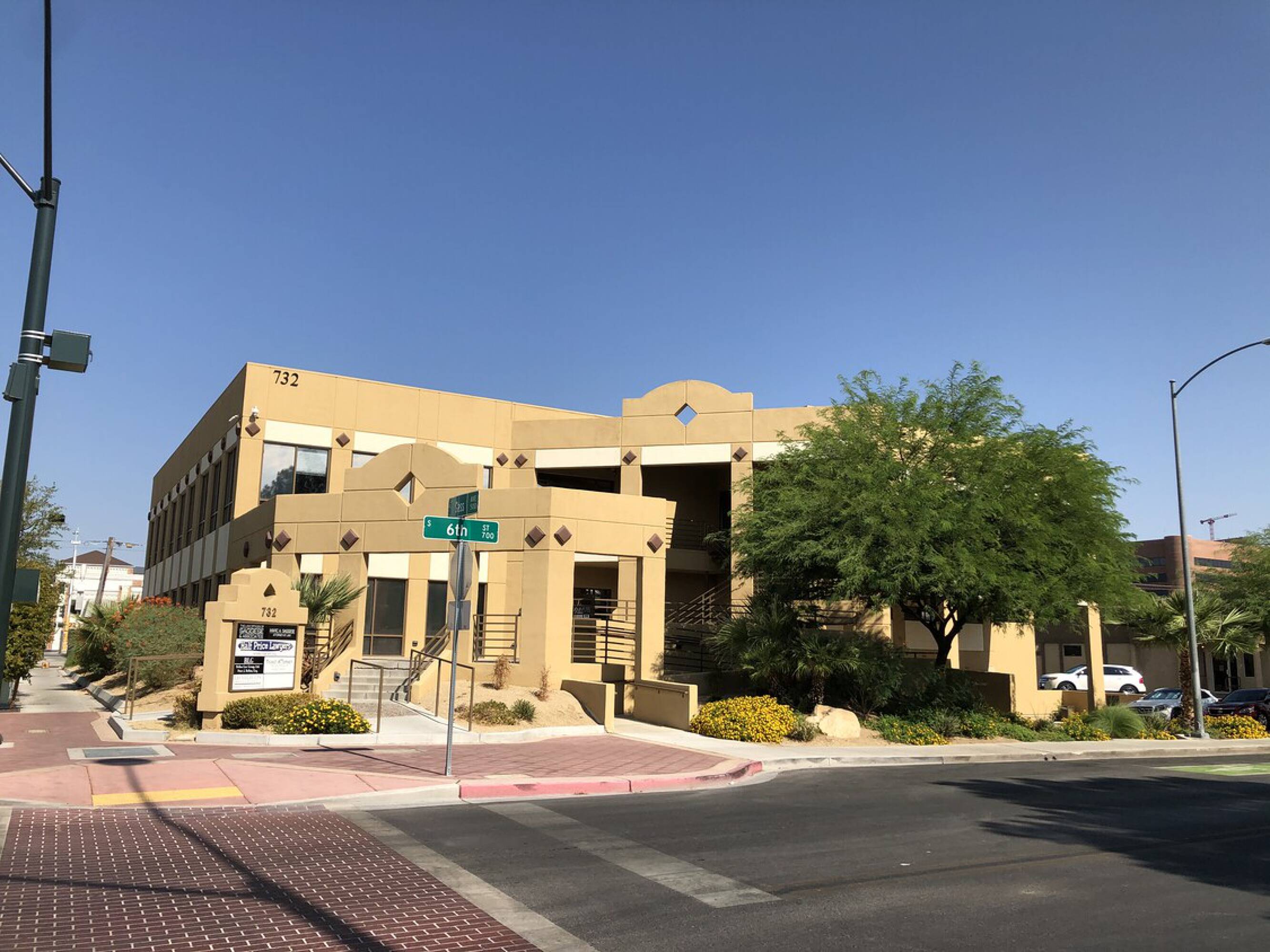 732 S 6th St Las Vegas Nv 89101 Crexi