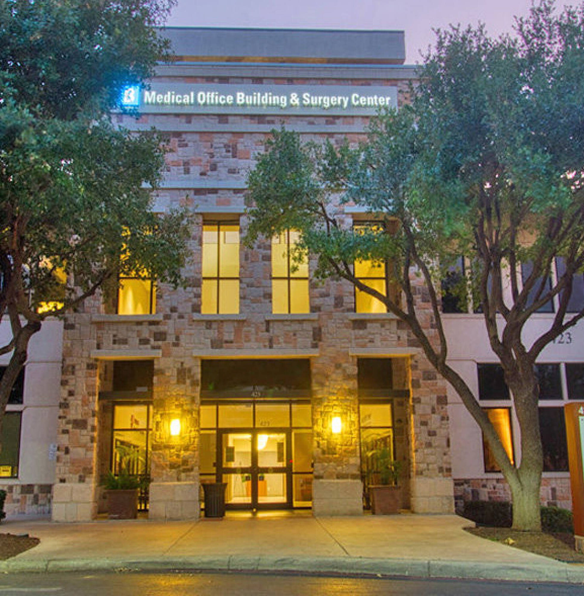 423 Treeline Park, San Antonio, TX 78209 | Crexi.com