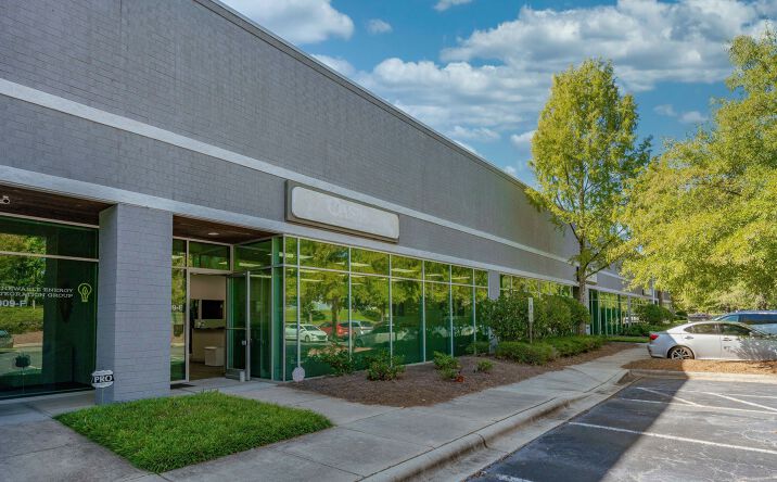 9006 Perimeter Woods Dr, Charlotte, NC 28216 | Crexi.com