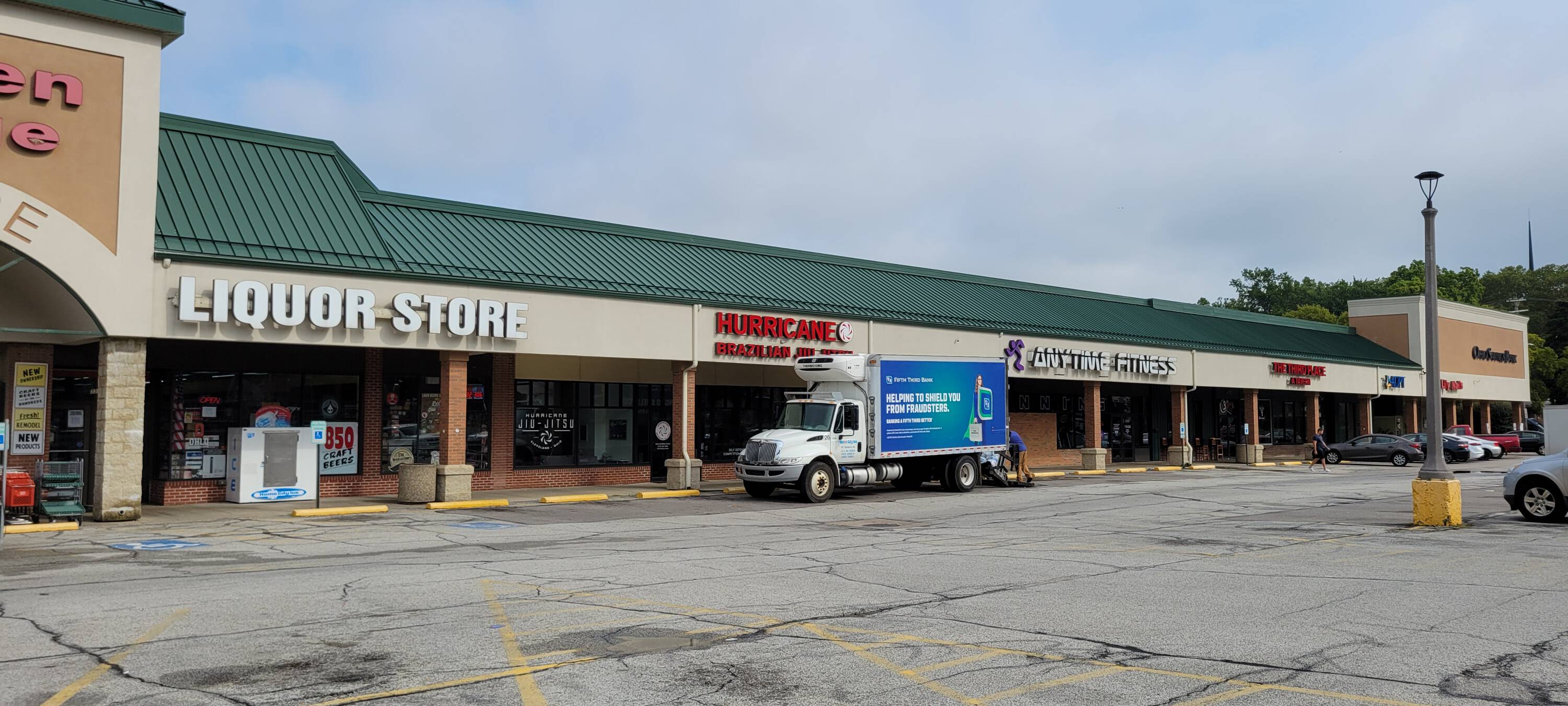 3330 Warren Rd, Cleveland, OH 44111 | Crexi.com