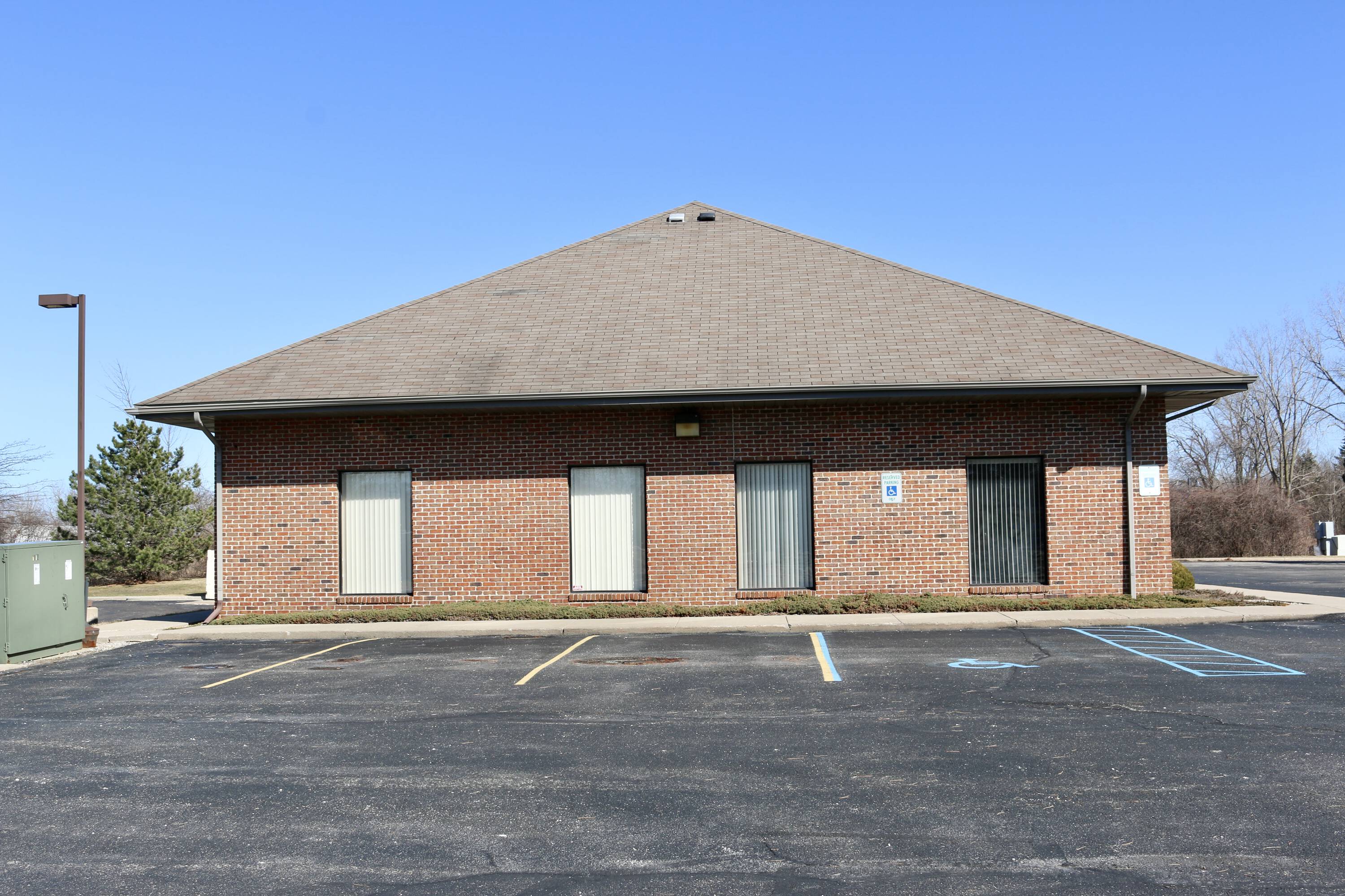 5310 Hampton Pl, Saginaw, MI 48604 | Crexi.com