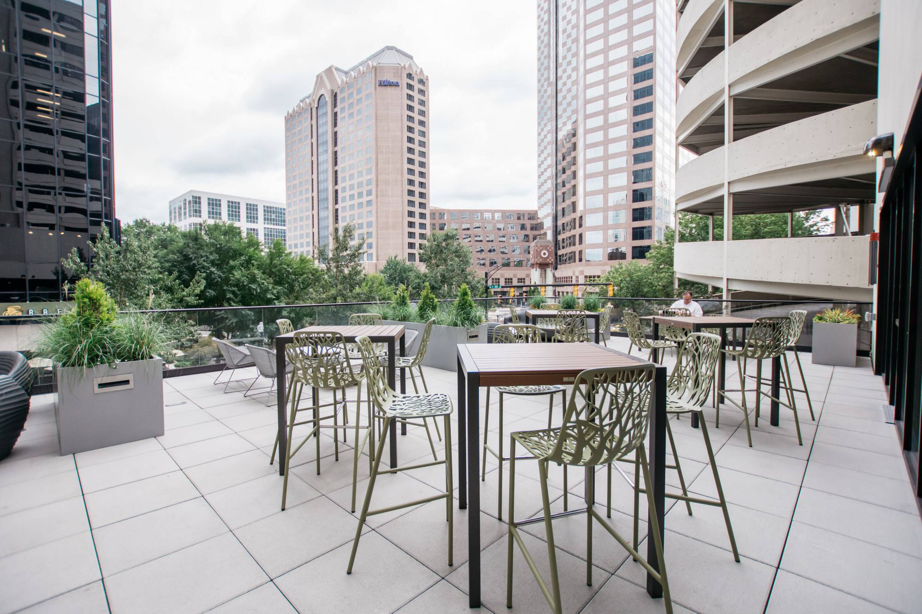 200 S College St, Charlotte, NC 28202 | Crexi.com