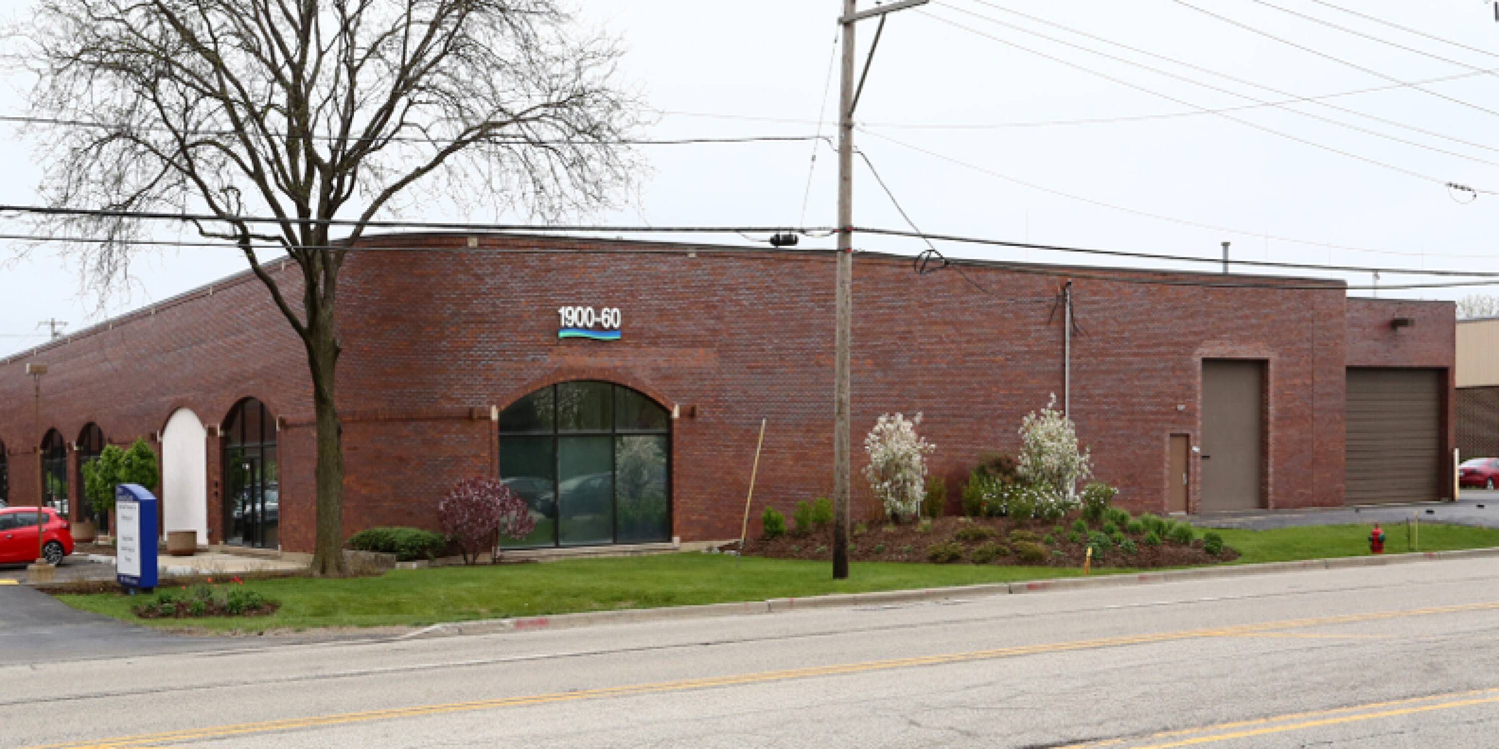 1900 E Devon Ave, Elk Grove Village, IL 60007 | Crexi.com