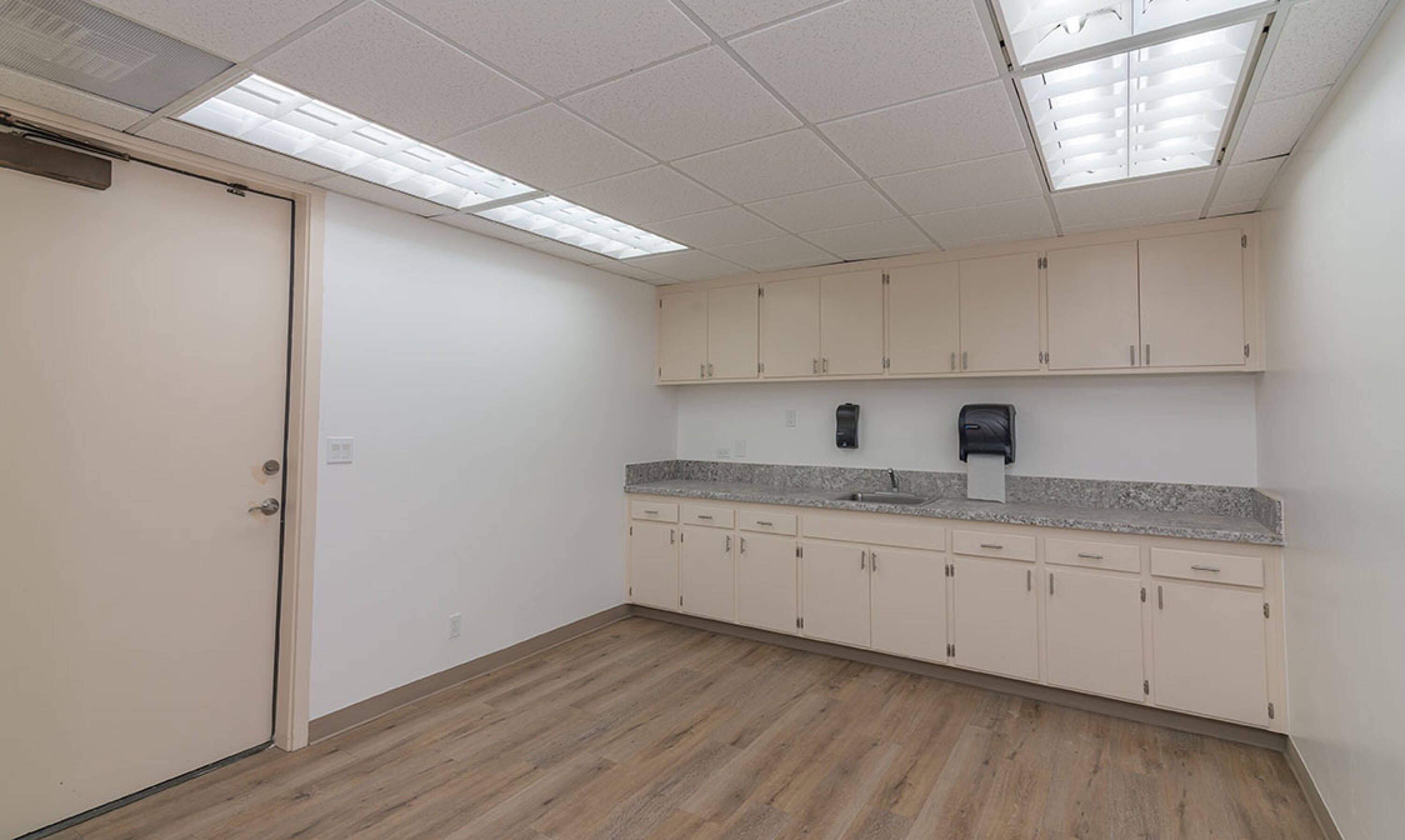 3801 San Dimas St, Bakersfield, CA 93301 | Crexi.com