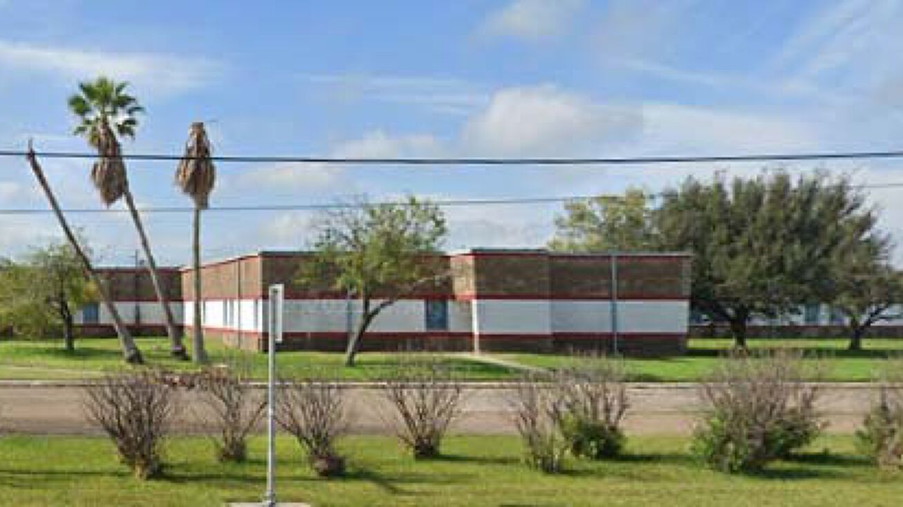 1711 W Wheeler Ave, Aransas Pass, TX 78336 - Retail Space for Lease ...