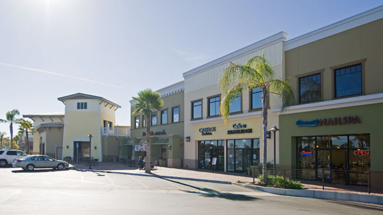 1601 Victoria Ave, Oxnard, CA 93035 - Retail Space for Lease ...