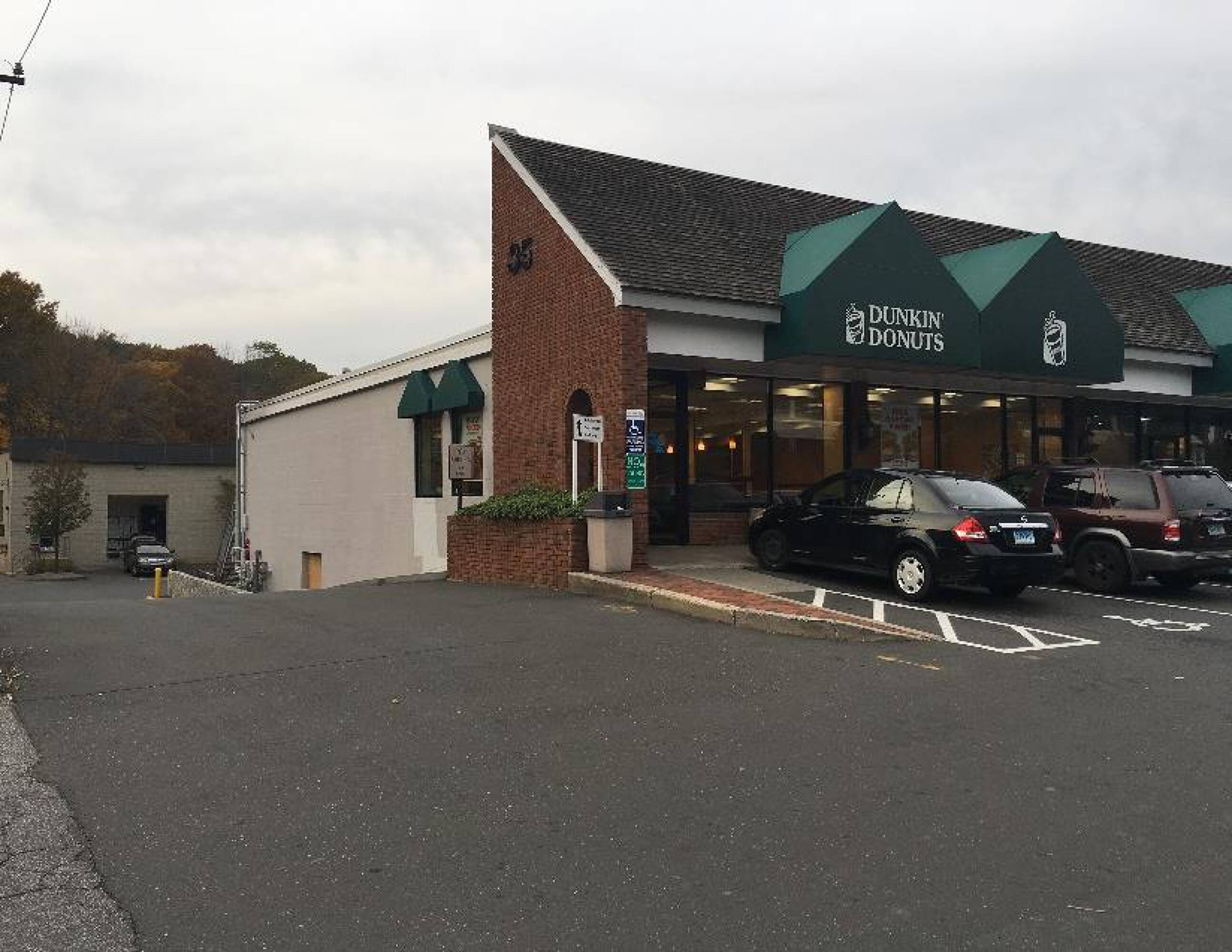 35 Danbury Rd, Wilton, CT 06897 | Crexi.com