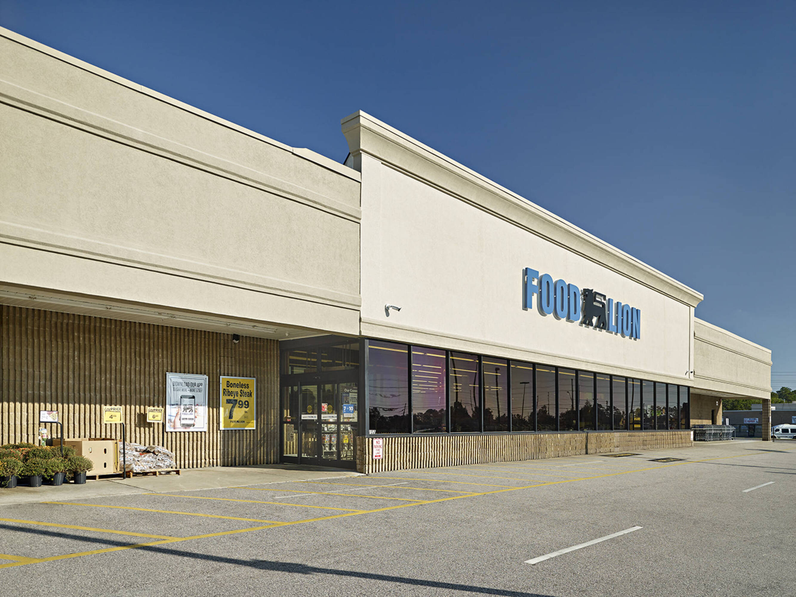 102 N Reilly Rd, Fayetteville, NC 28303 | Crexi.com