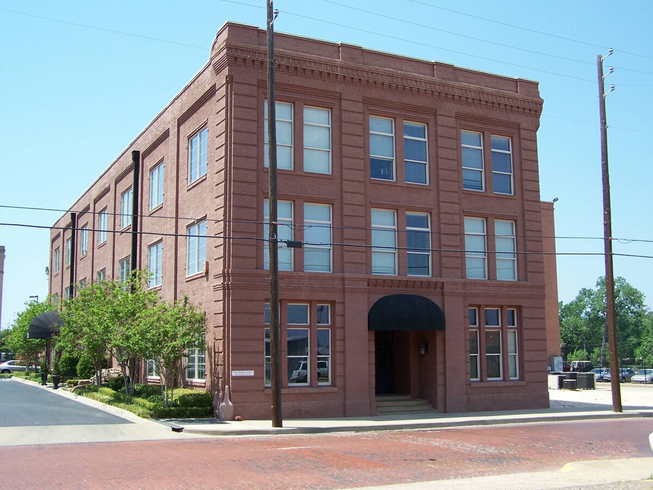 112 E LINE ST Tyler TX 75702-5721 APN: 150000003200008030 | Crexi.com