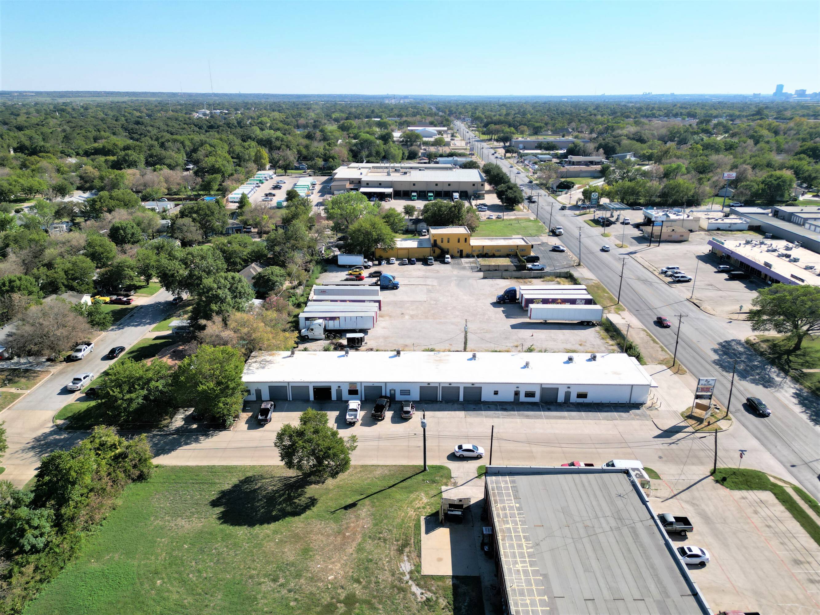 3340 N Beach St, Haltom City, TX 76111 | Crexi.com