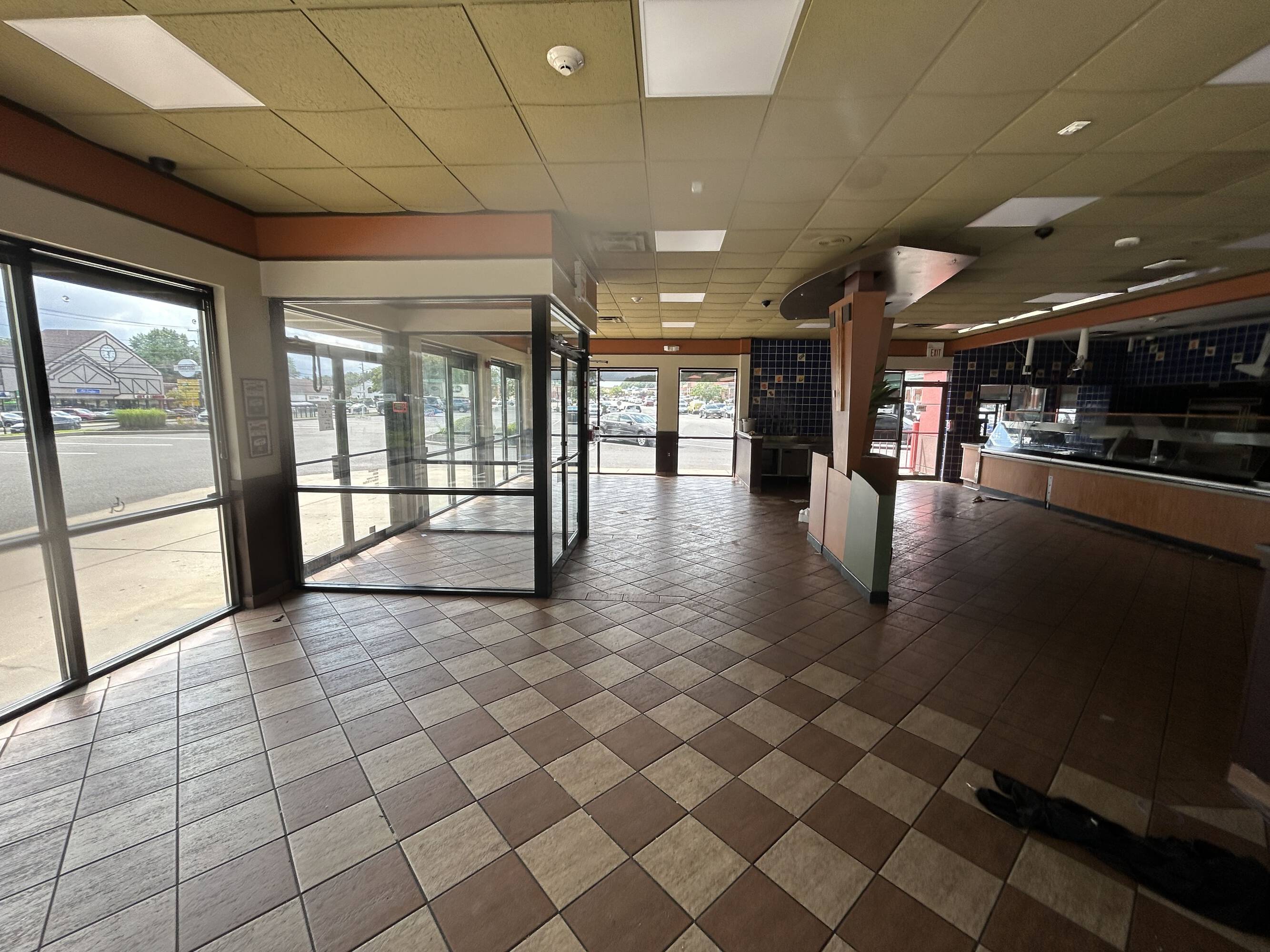 601 Portion Rd, Lake Ronkonkoma, NY 11779 | Crexi.com