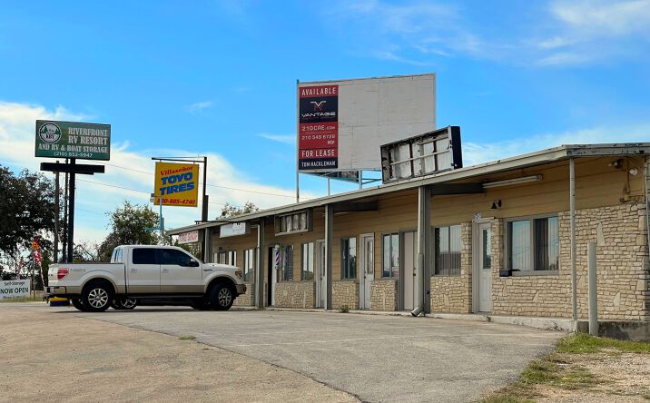 8545 US-281, Spring Branch, TX 78070 | Crexi.com