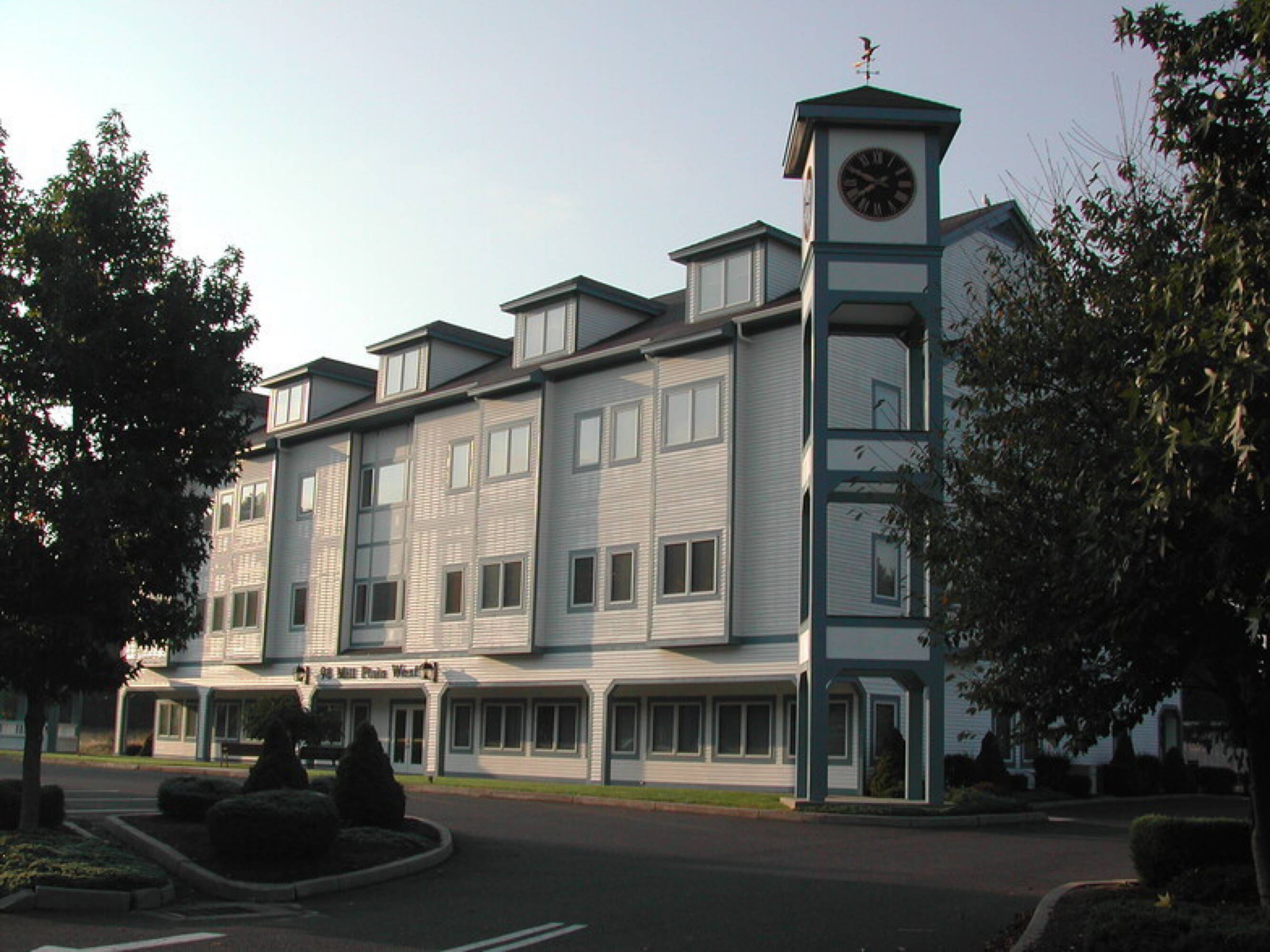 98 Mill Plain Rd, Danbury, CT 06811 | Crexi.com