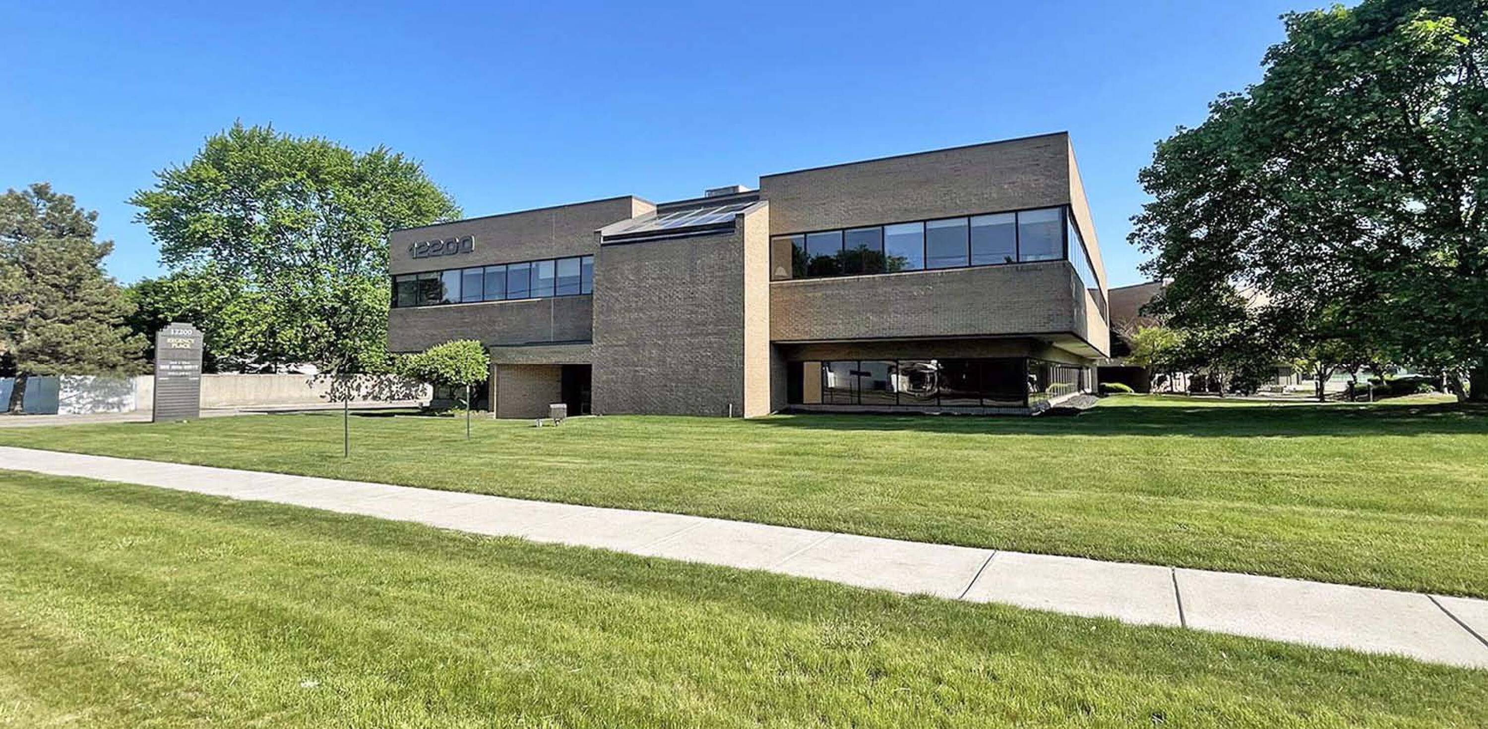 12200 E. Thirteen Mile Road, Warren, MI 48093 | Crexi.com