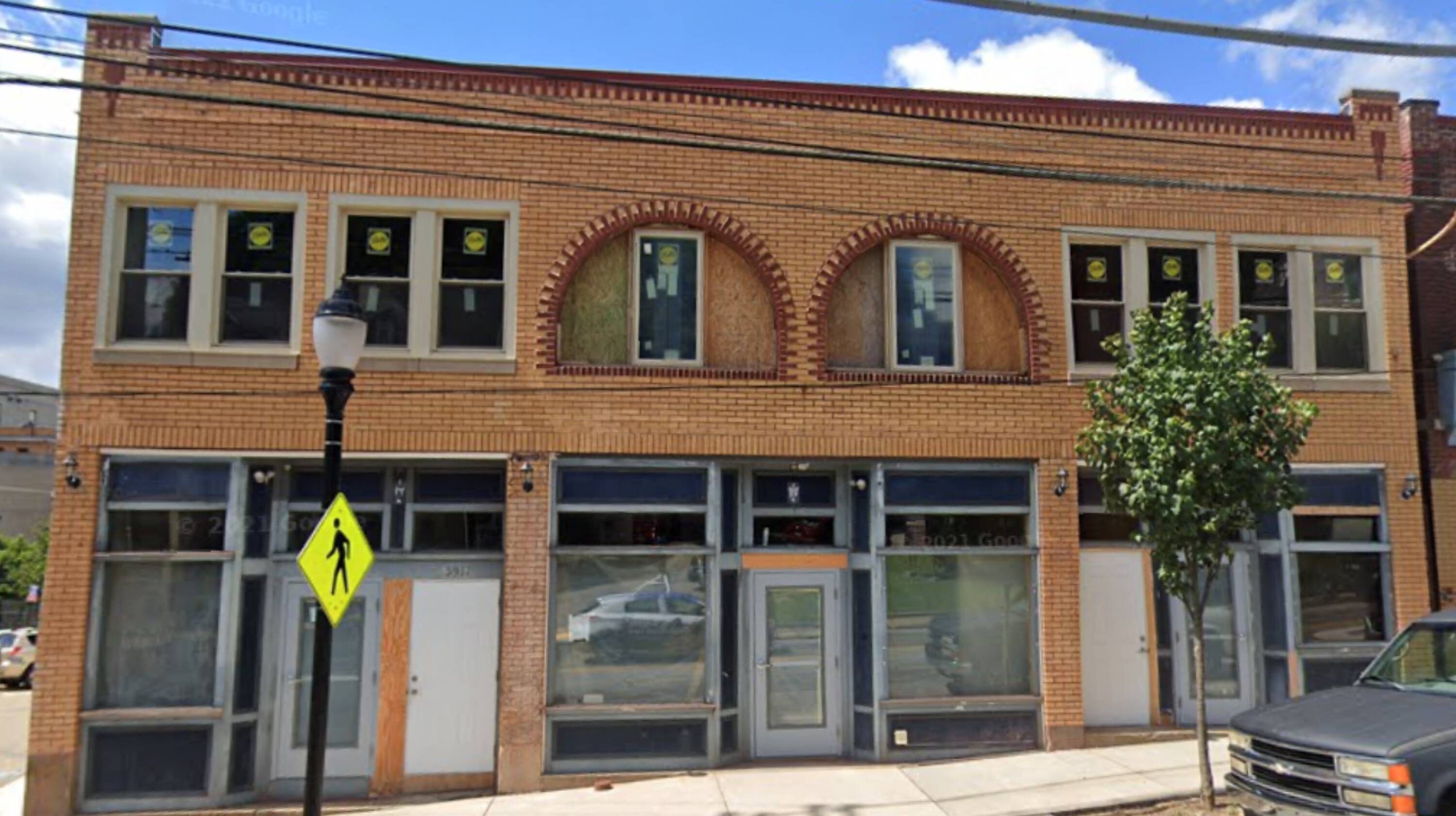 3917 PERRYSVILLE AVE Pittsburgh PA 15214-1757 APN: 0115D00237000000 ...