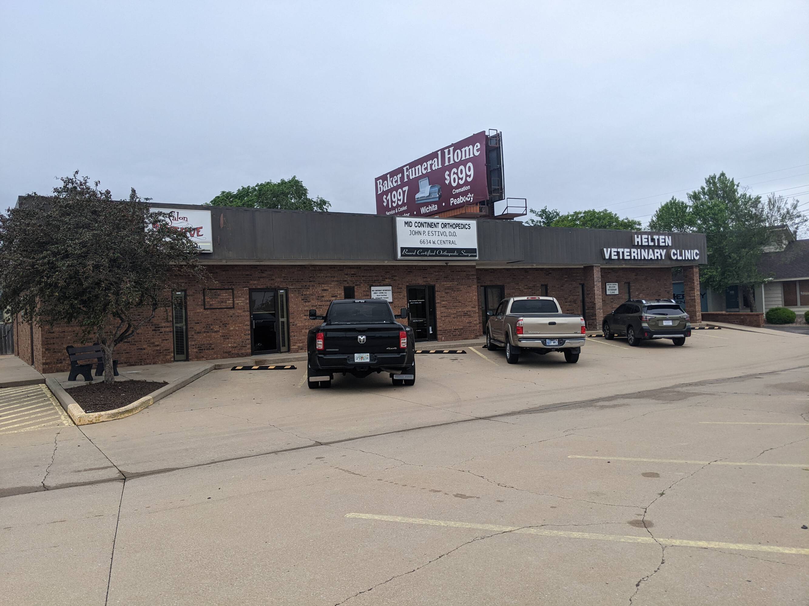 6630 W Central Ave, Wichita, KS 67212 | Crexi.com