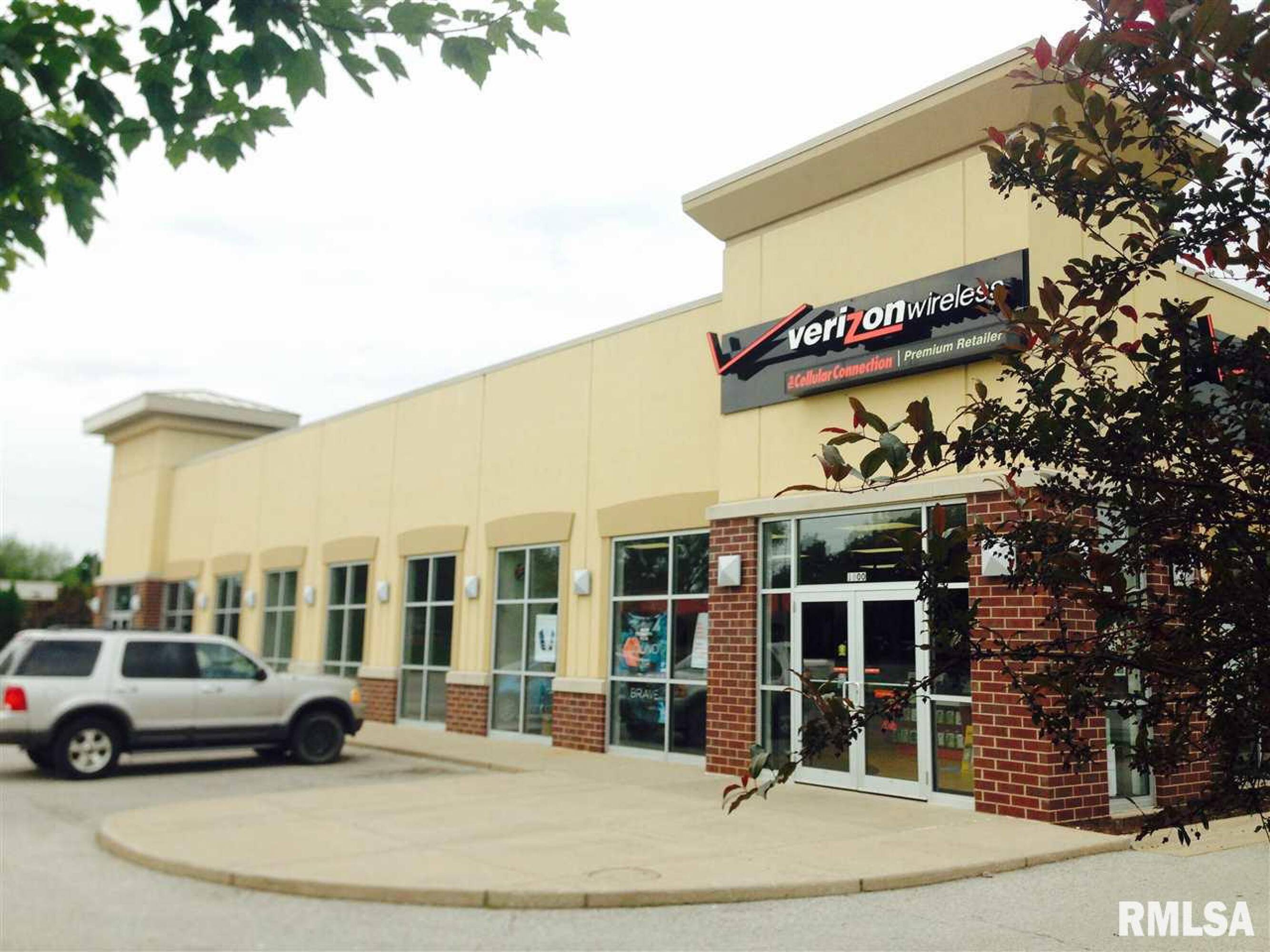 1800 N DIVISION Street #A, Davenport, IA 52804 | Crexi.com