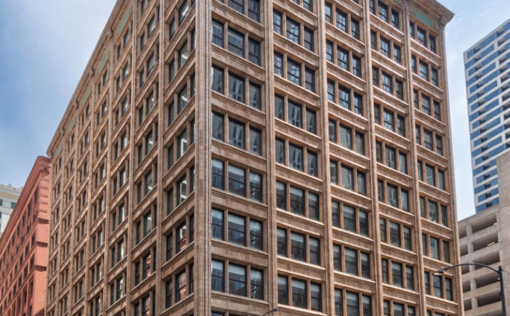 233 S Wacker Dr, Chicago, IL 60606 | Crexi.com