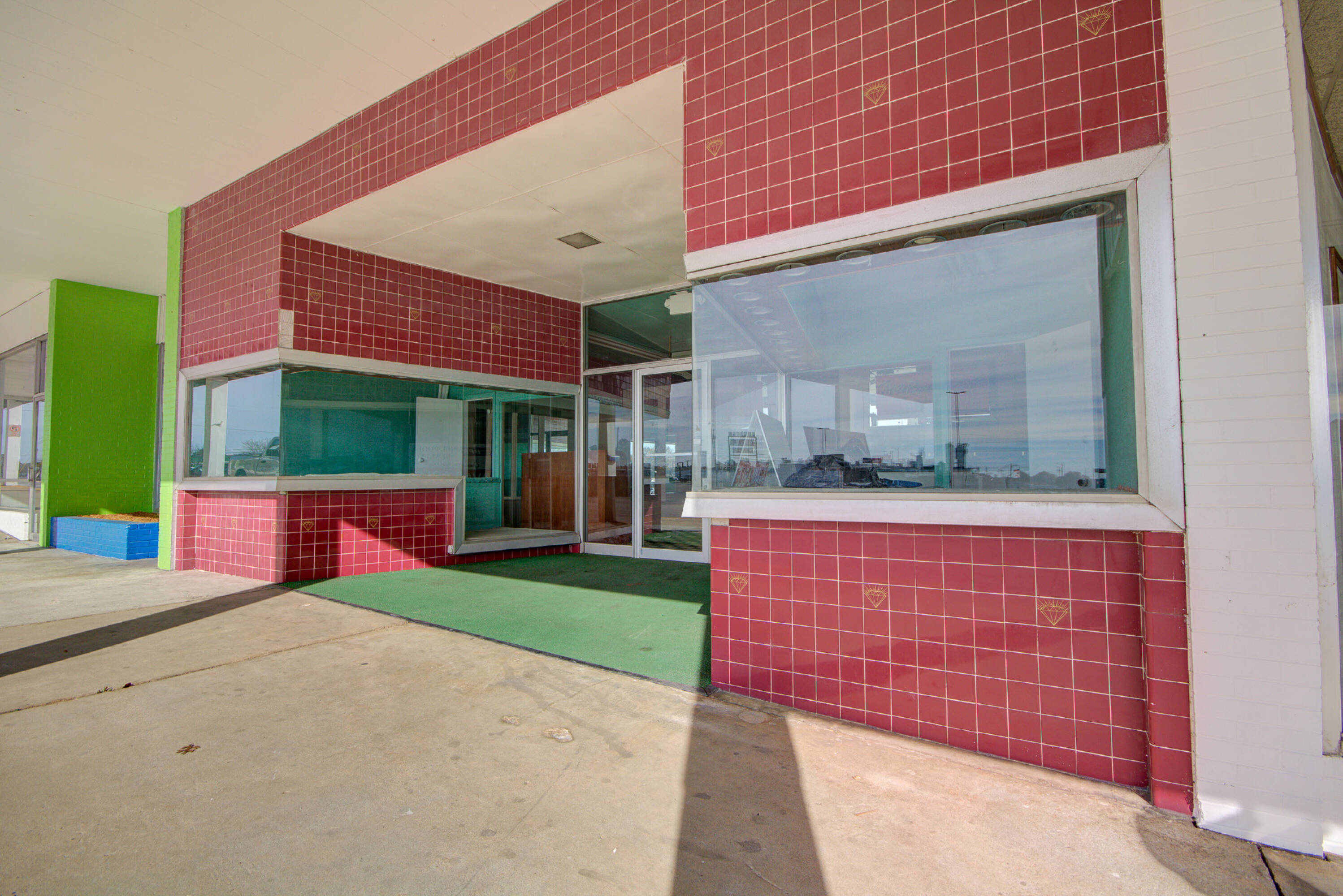 1502 6th Ave SE, Decatur, AL 35601 | Crexi.com