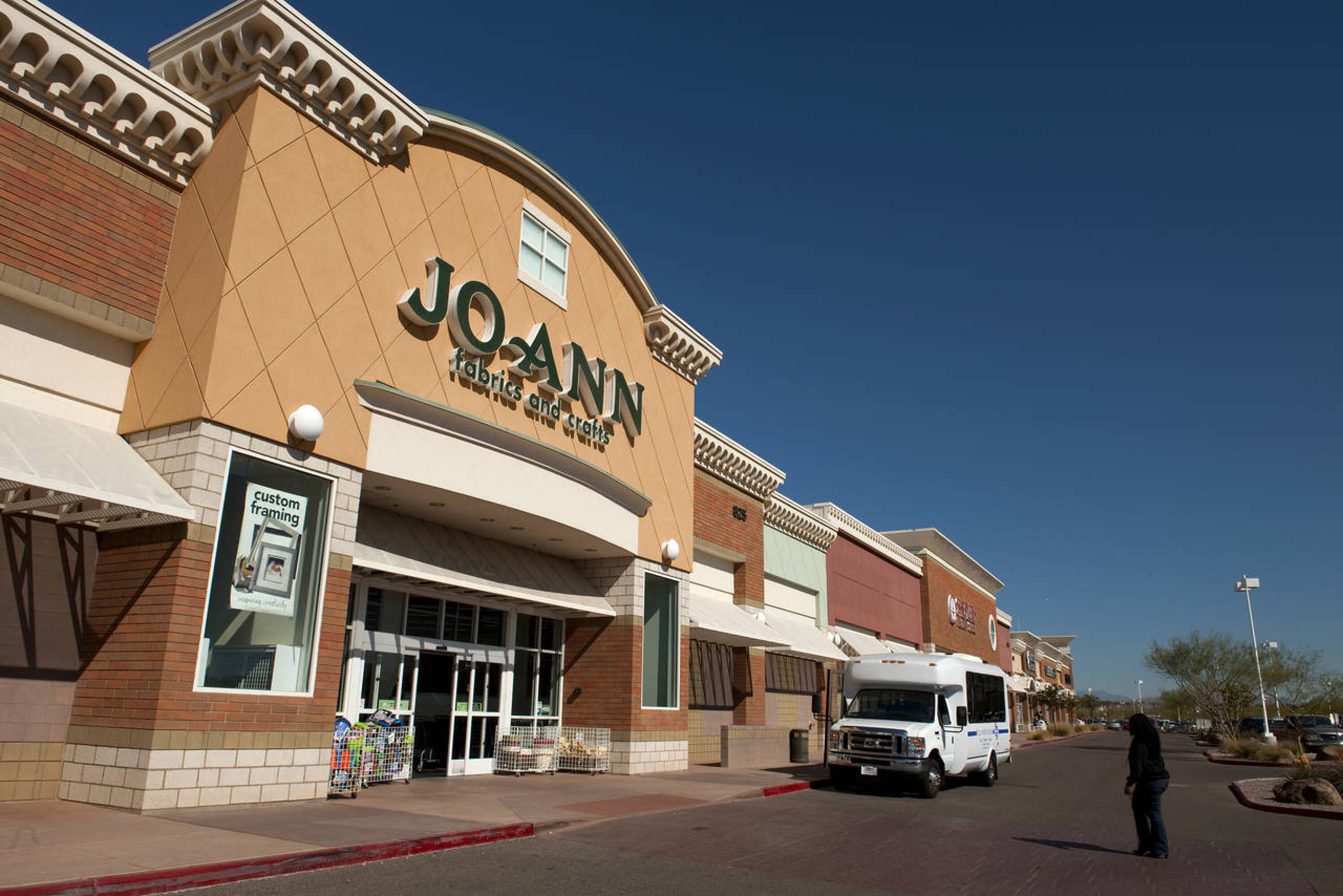 N. Dobson & Loop 202, Mesa, AZ 85201 | Crexi.com