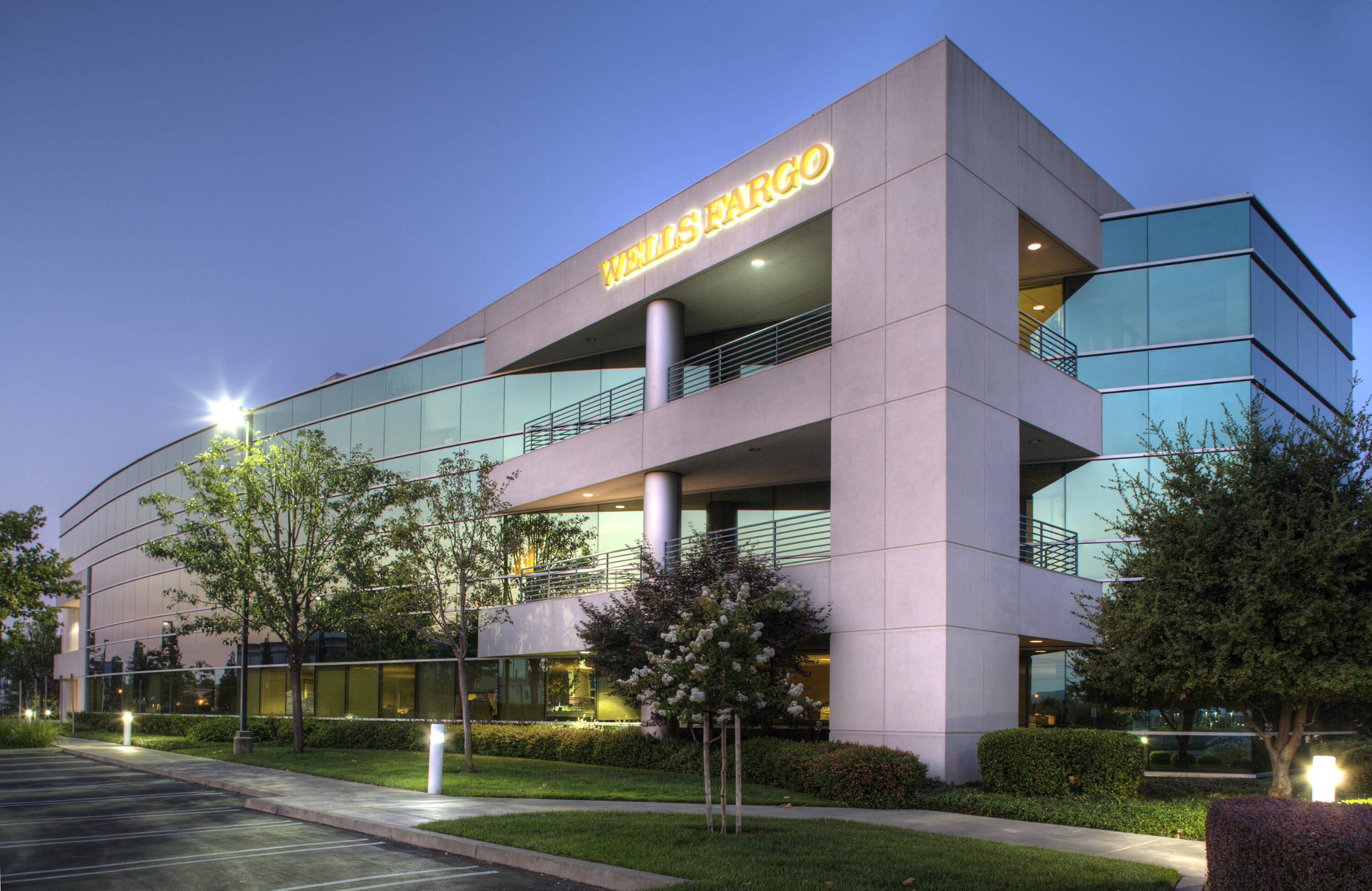 1512 Eureka Rd, Roseville, CA 95661 | Crexi.com