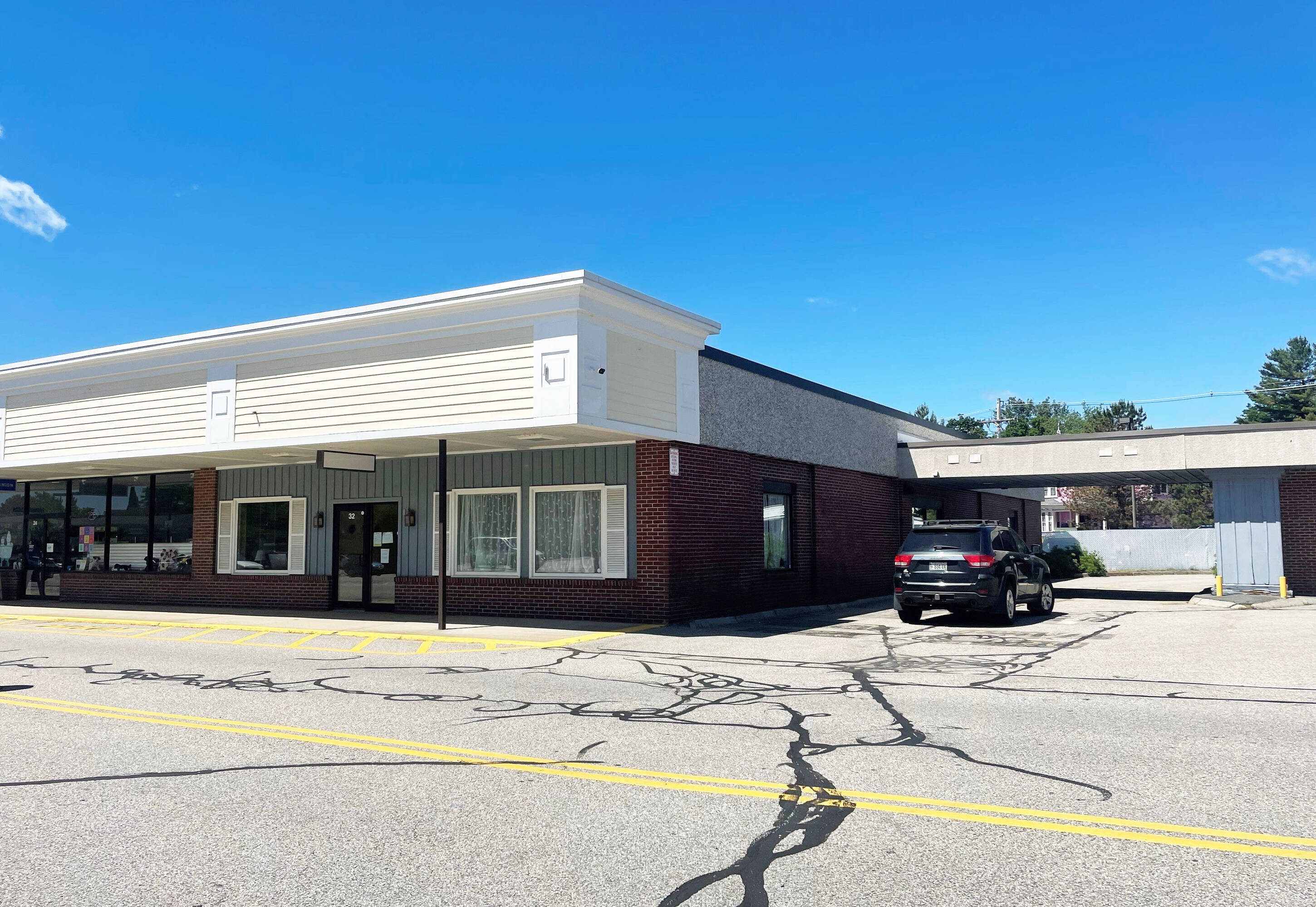 4 Scamman St, Saco, ME 04072 | Crexi.com