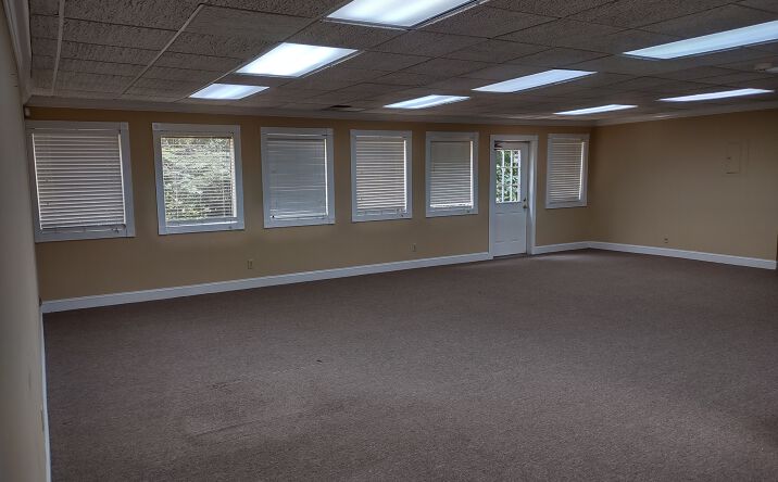 Executive Offices for Lease in Bradley County | Crexi