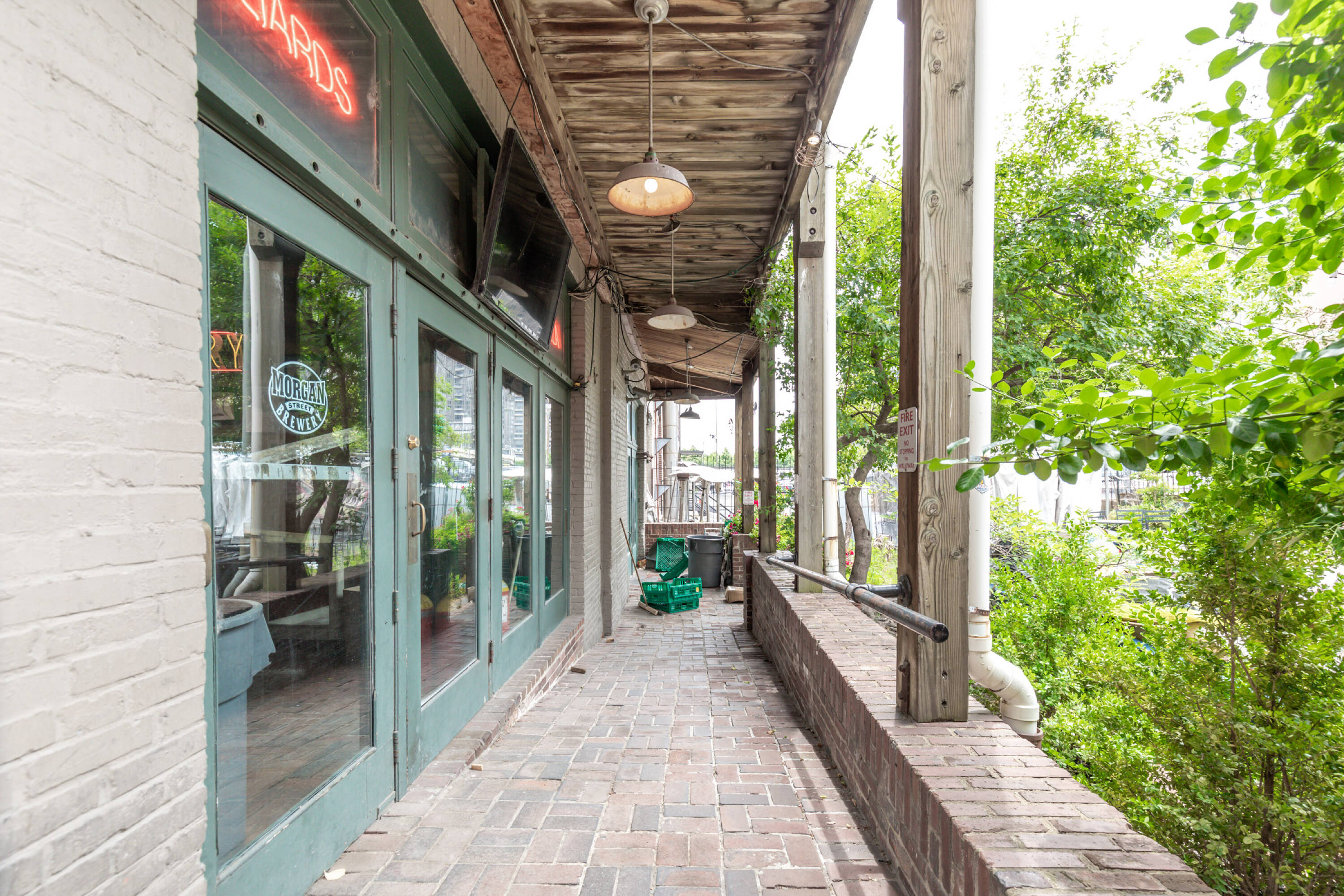 212 Morgan St, St. Louis, MO 63102 | Crexi.com