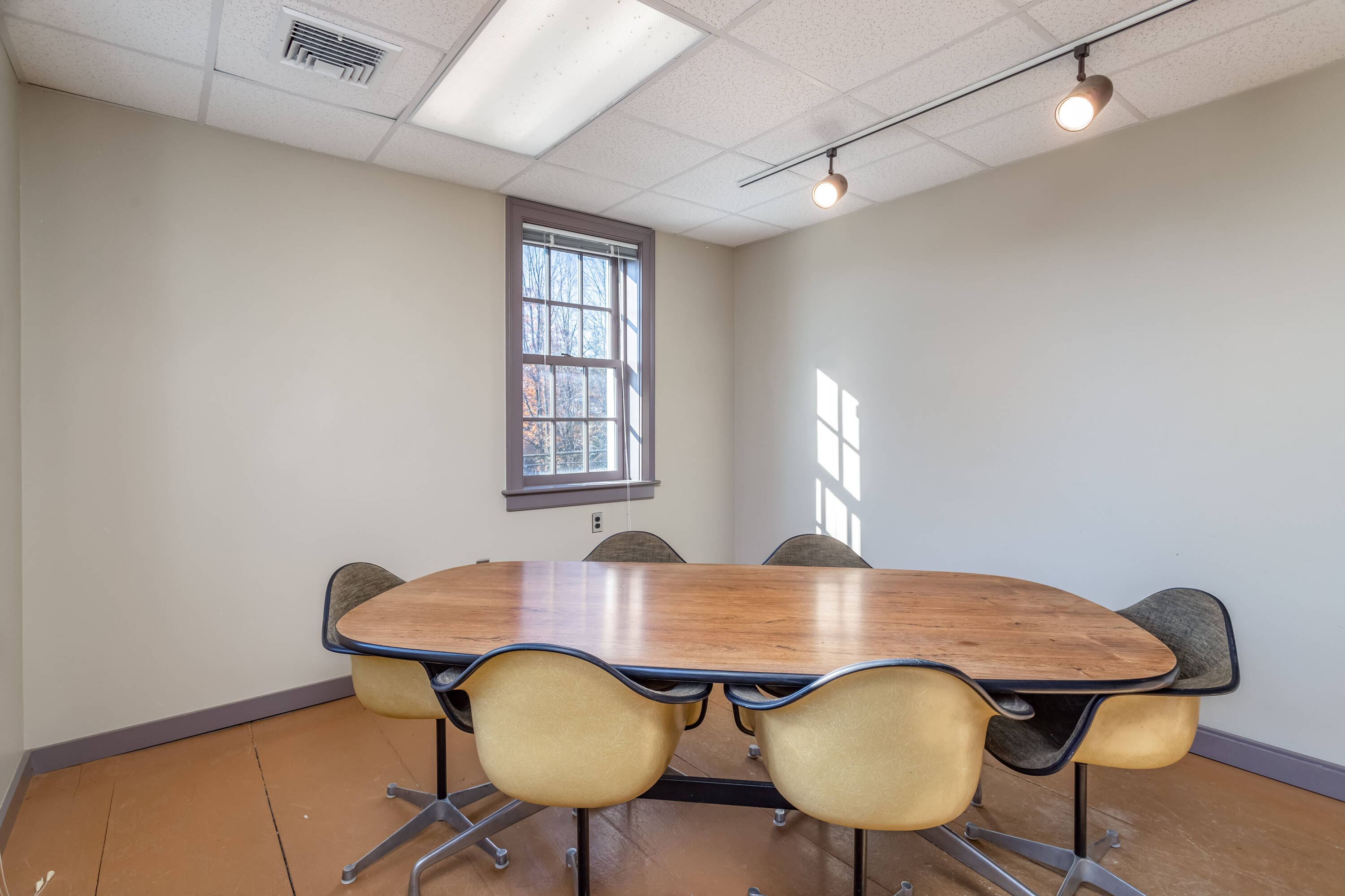 10 Common Rd, Ashby, MA 01431 | Crexi.com