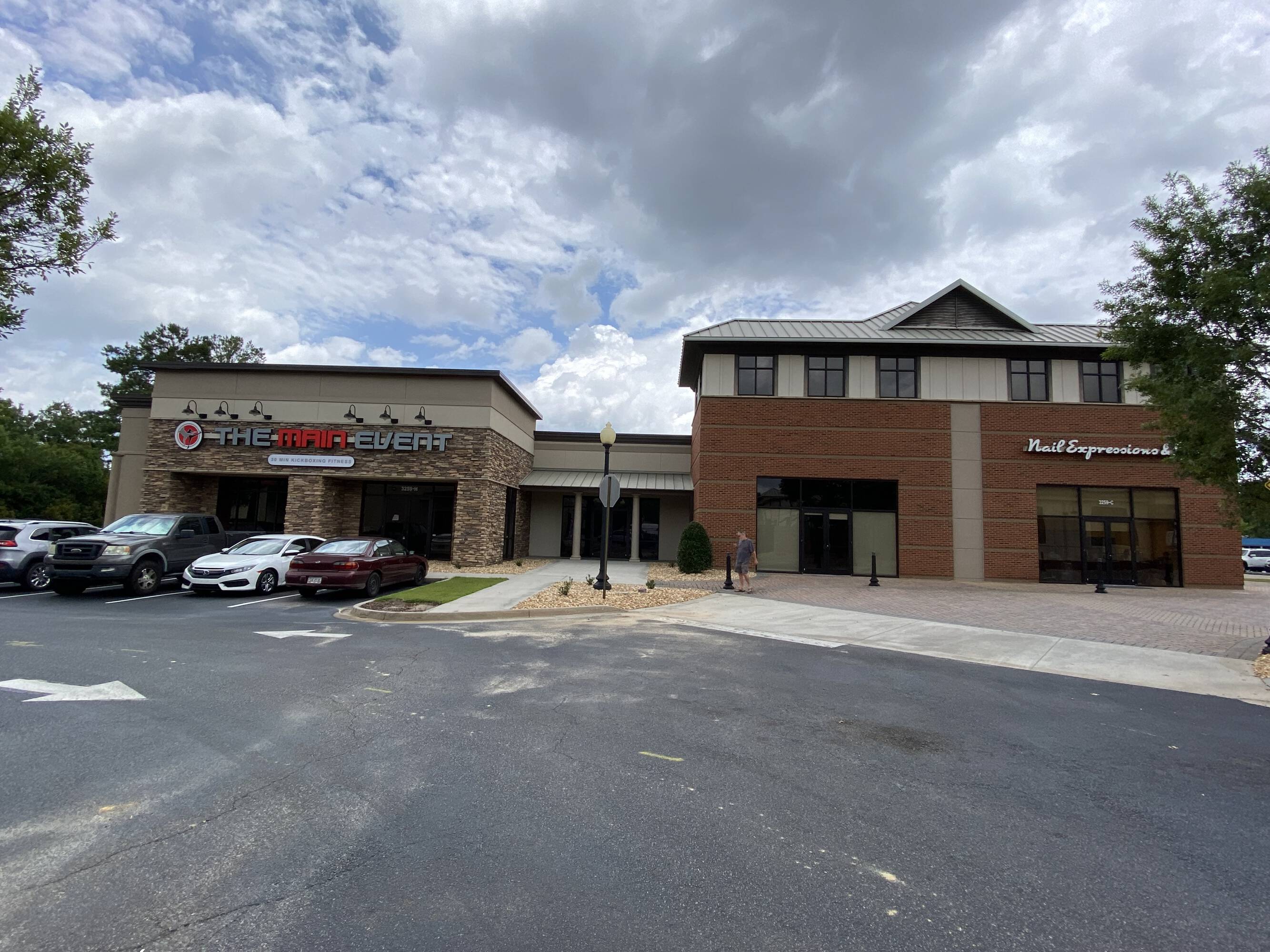 3259 Inner Perimeter Rd, Valdosta, GA 31602 | Crexi.com