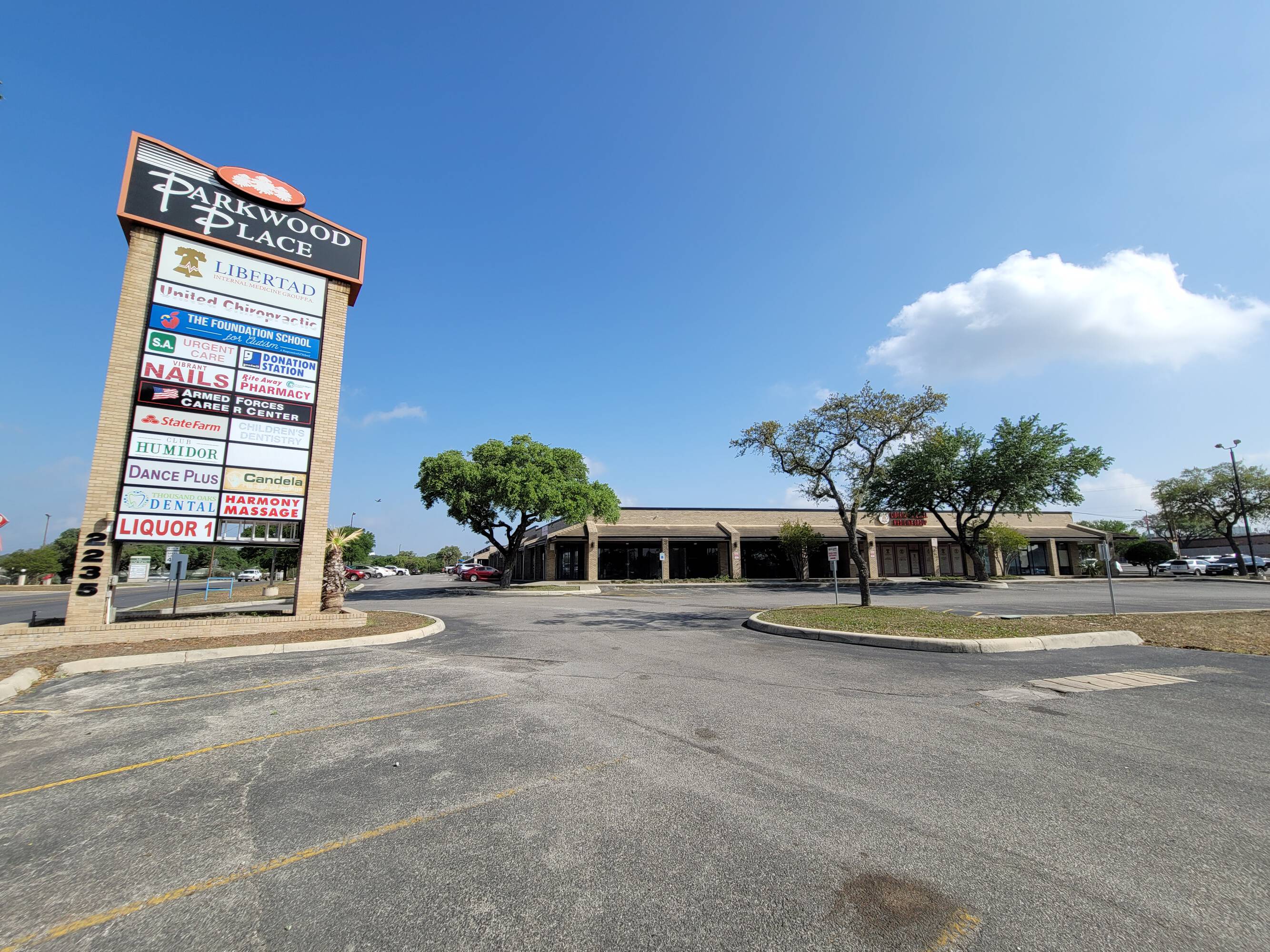 2235 Thousand Oaks Dr, San Antonio, TX 78232 | Crexi.com