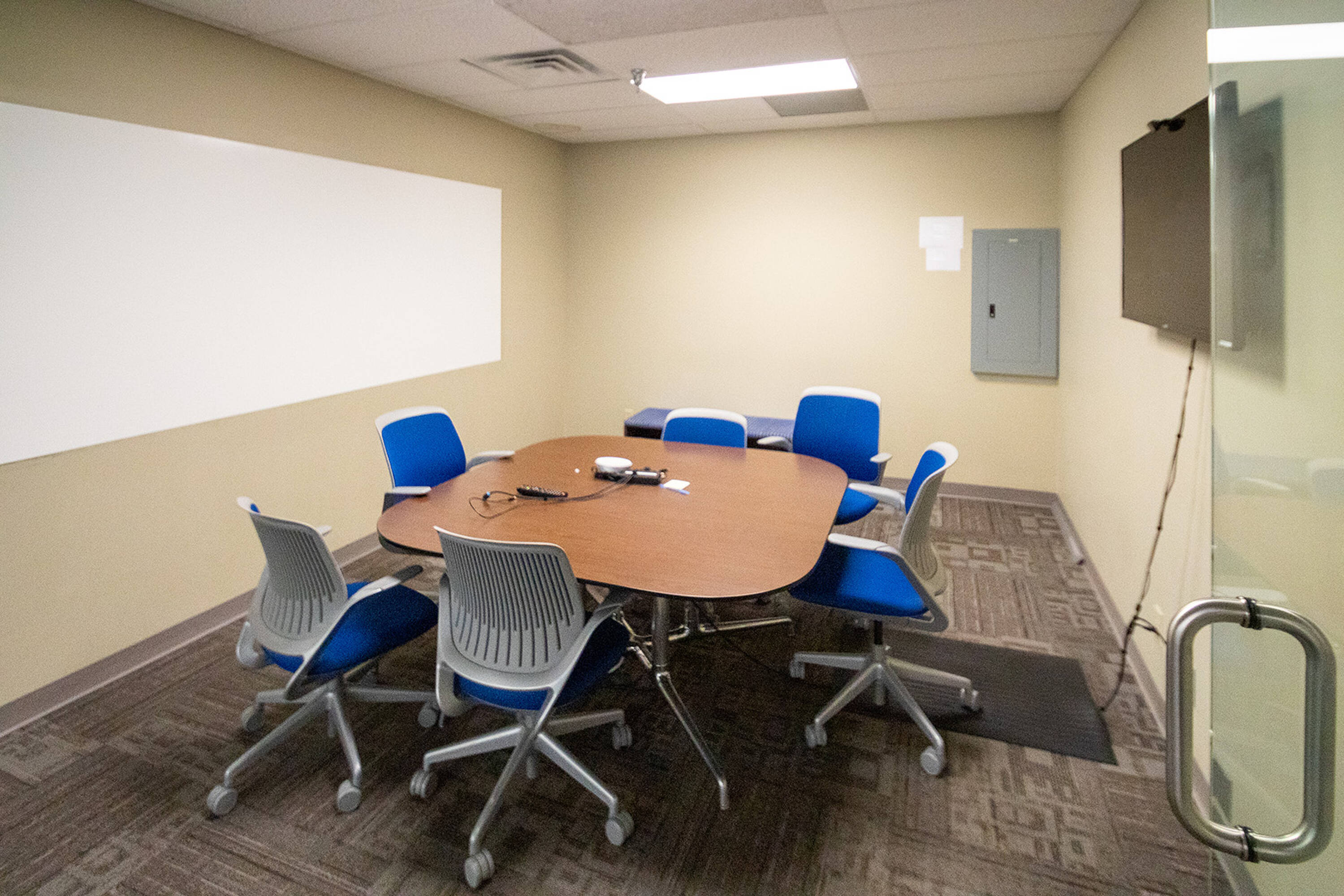 12165 W Center Rd, Omaha, NE 68144 | Crexi.com