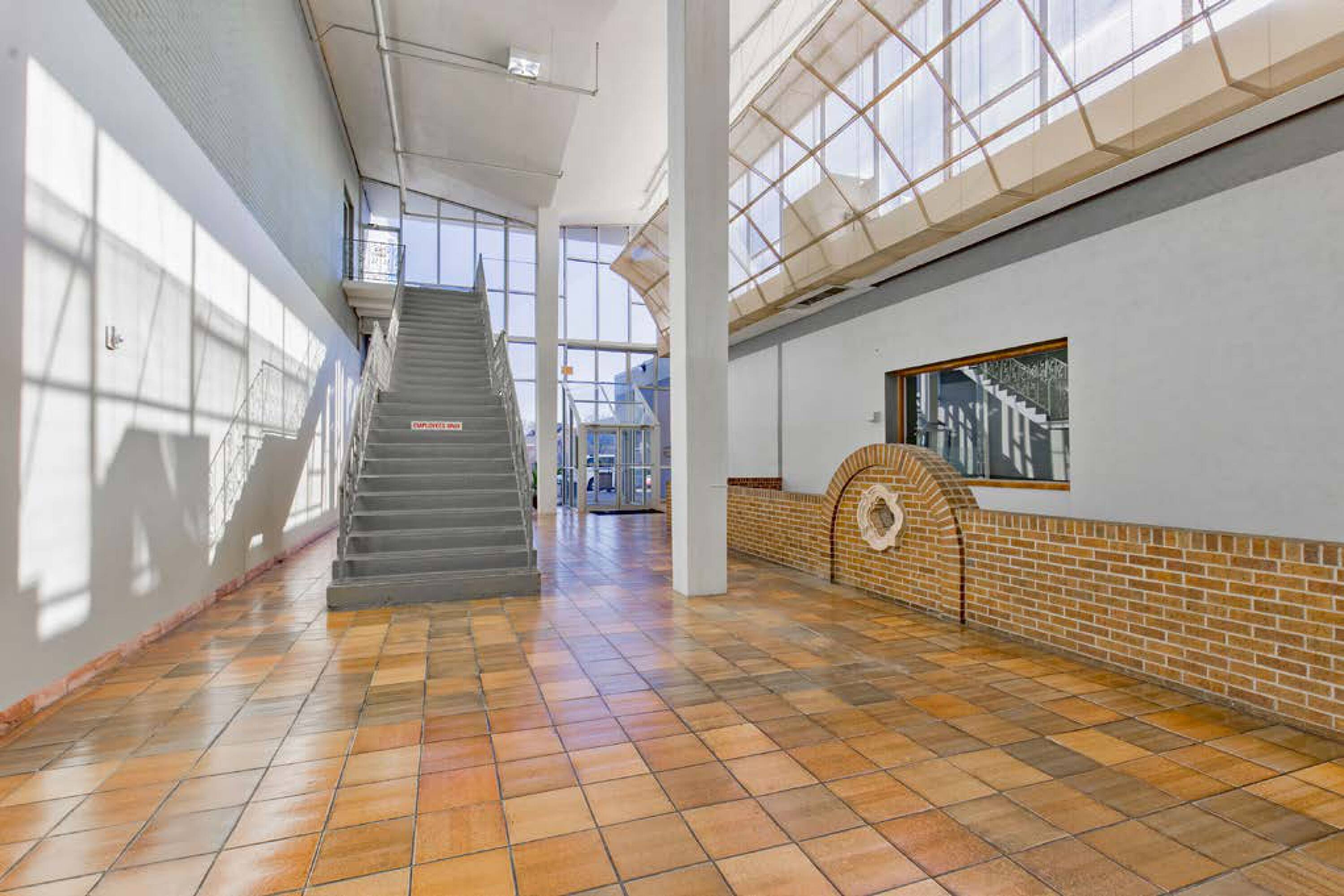 2401 NW 23rd St, Oklahoma City, OK 73107 | Crexi.com