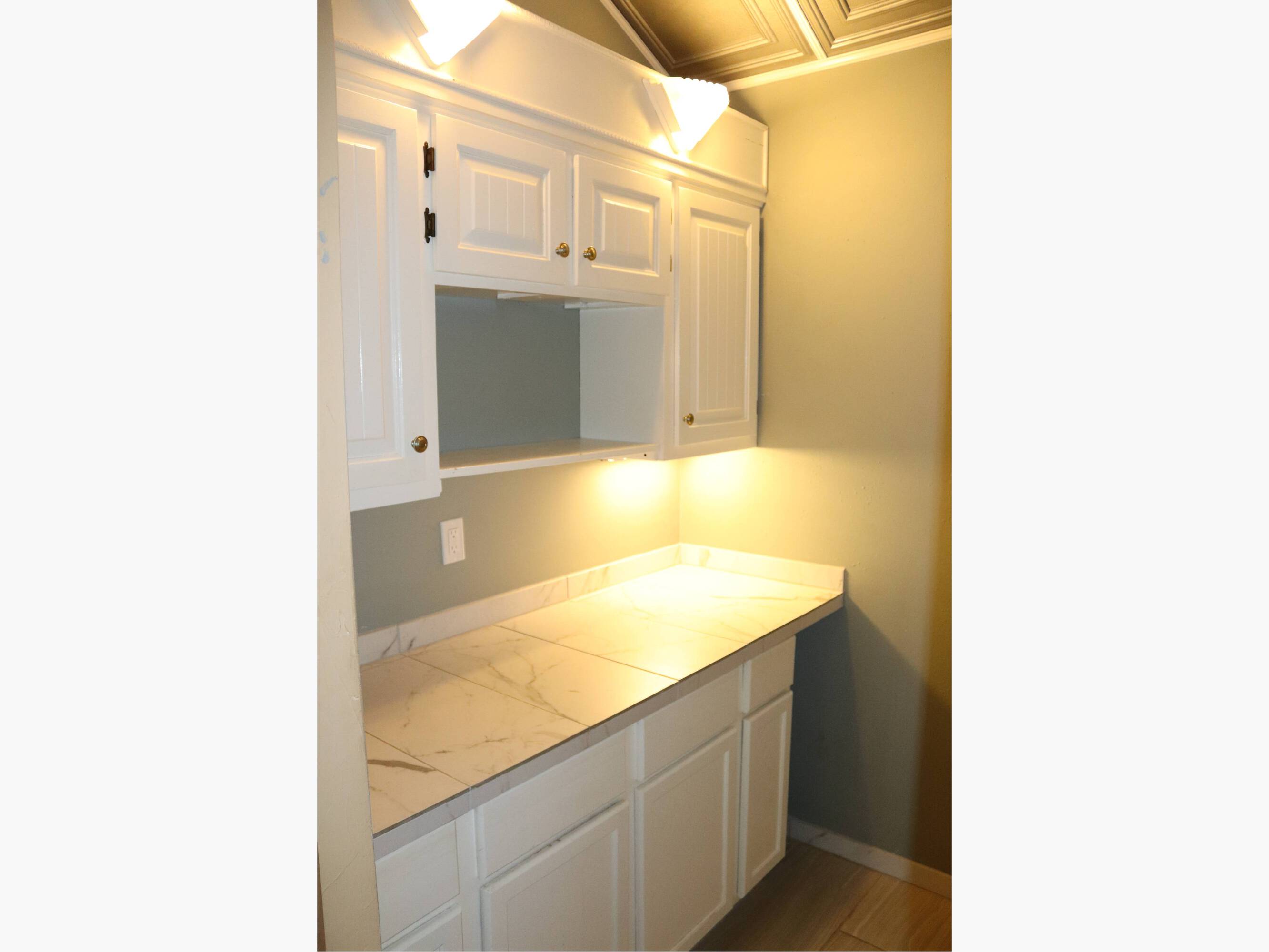 519 E Walnut St, Green Bay, WI 54301 | Crexi.com