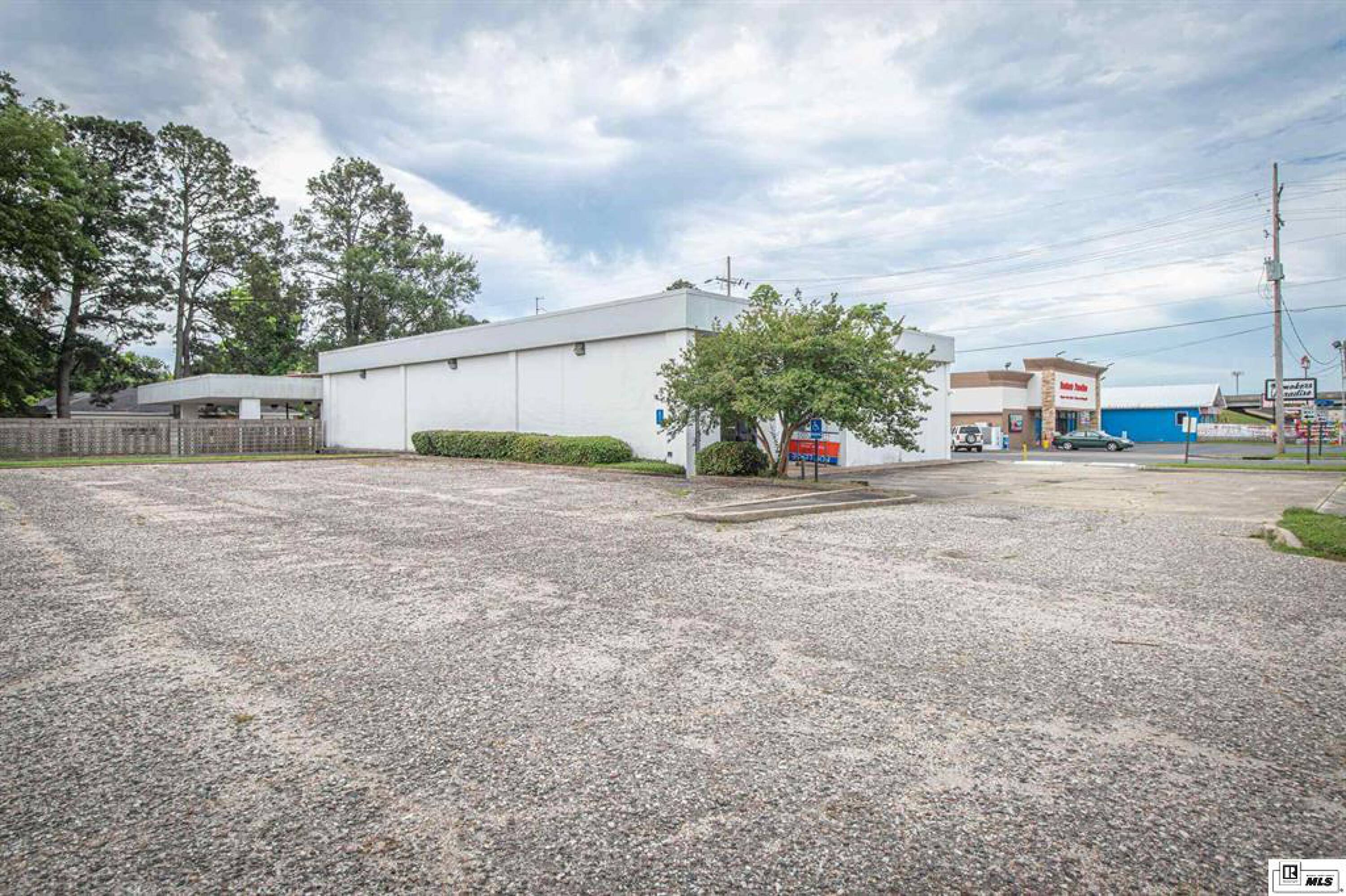 3500 Desiard Street, Monroe, LA 71203 | Crexi.com