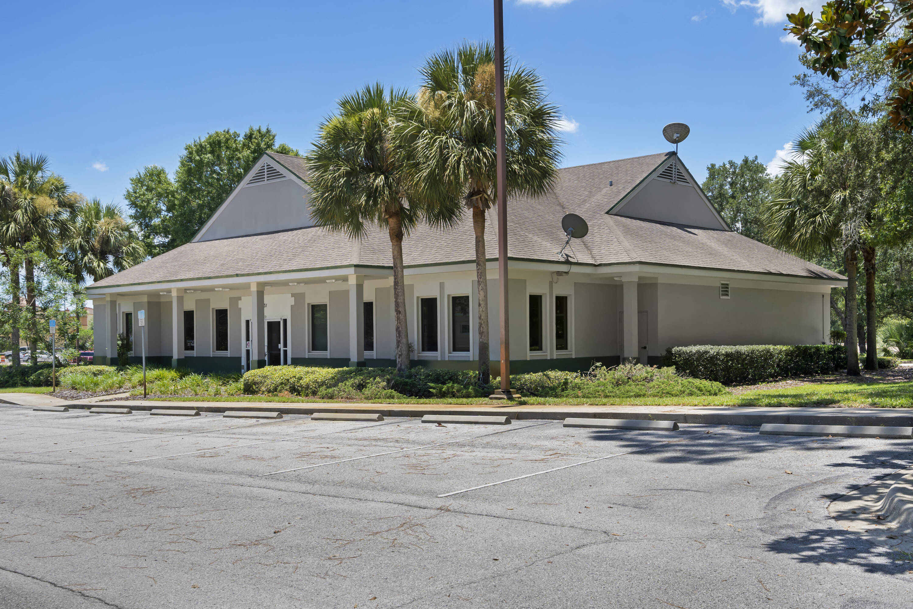 431 US-441, Lady Lake, FL 32159 | Crexi.com