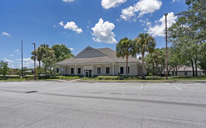 431 US-441, Lady Lake, FL 32159 | Crexi.com