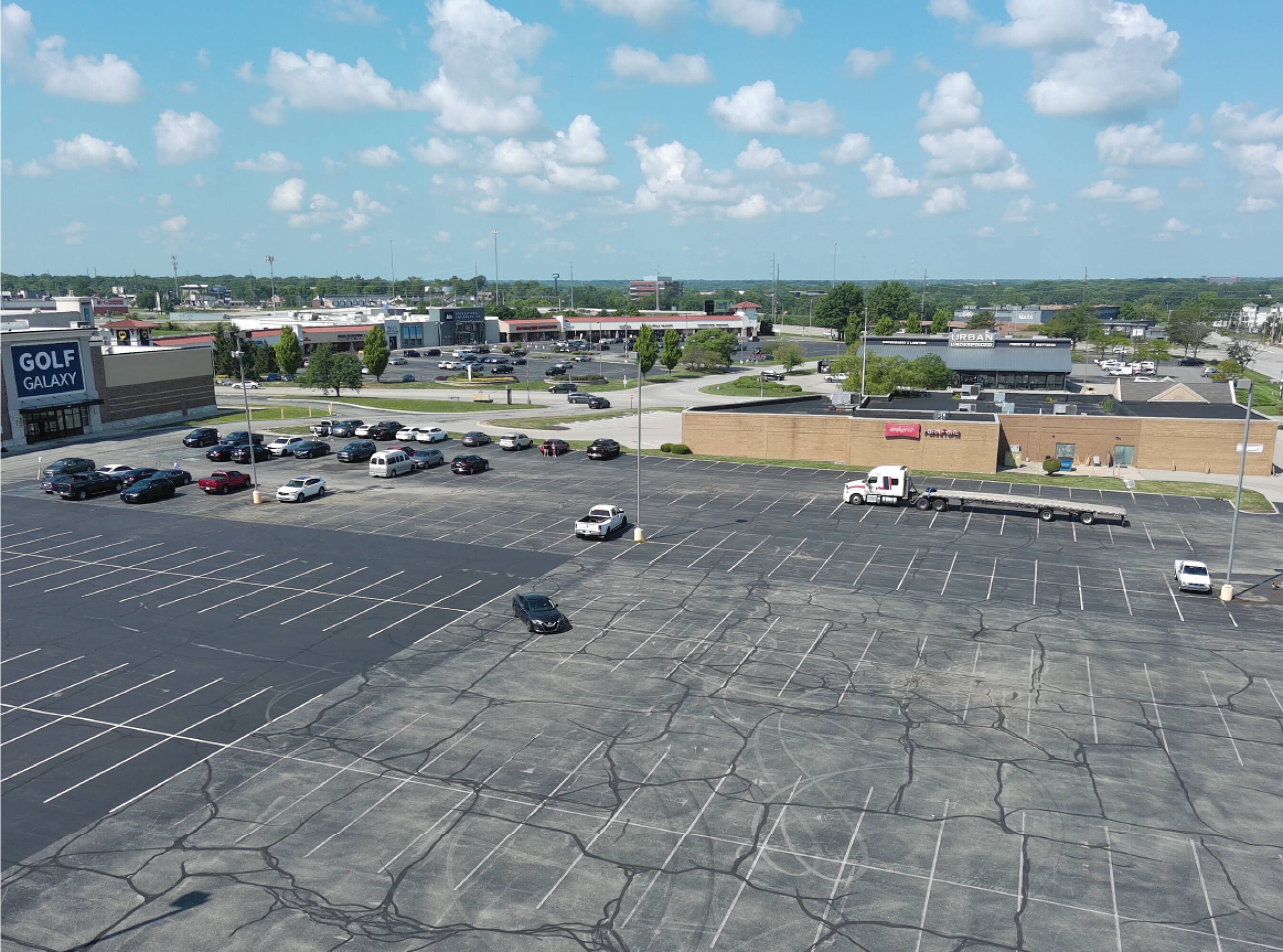 5641 E 86th St, Indianapolis, IN 46250 | Crexi.com