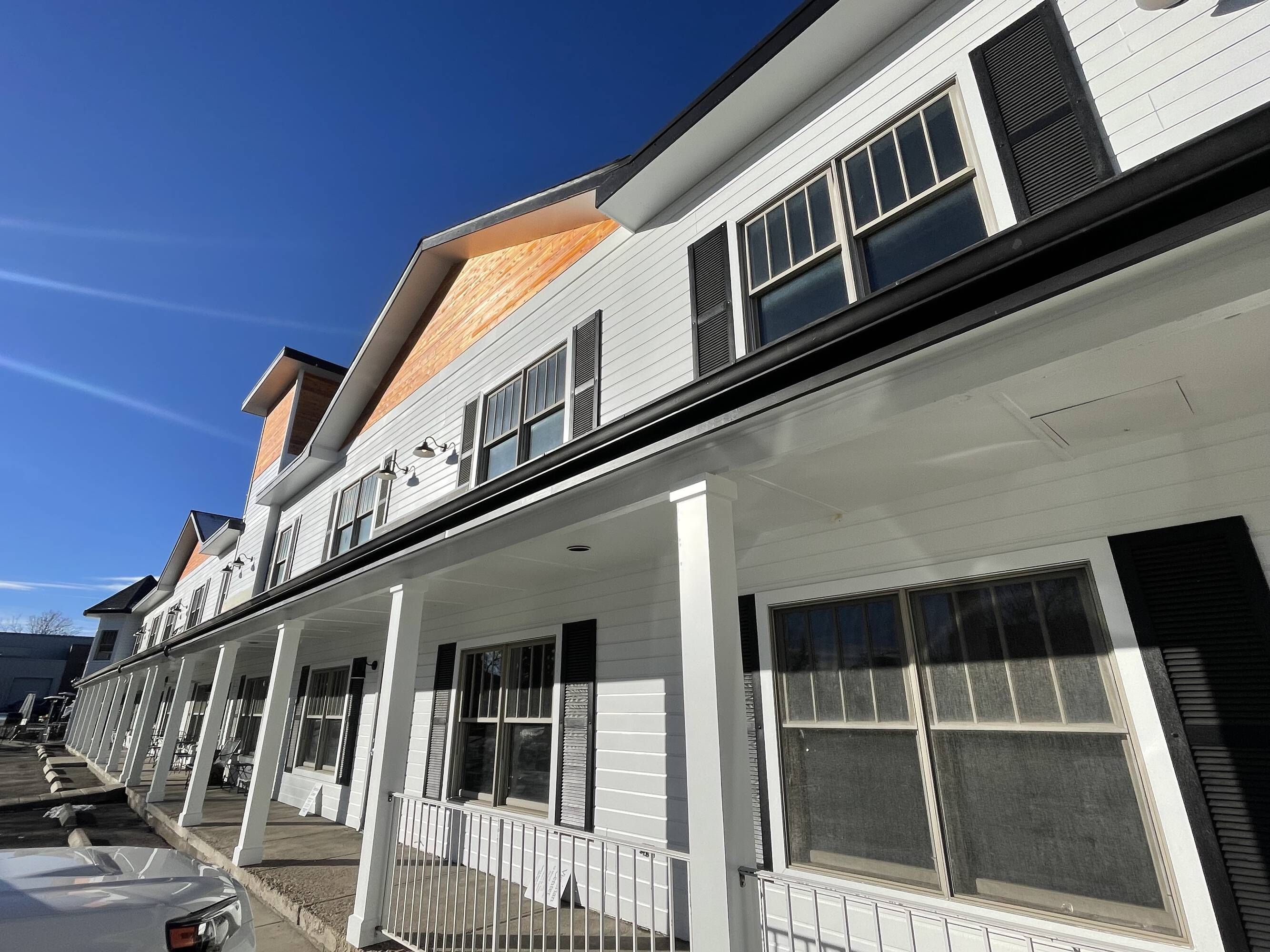 611 Wilcox St, Castle Rock, CO 80104 | Crexi.com