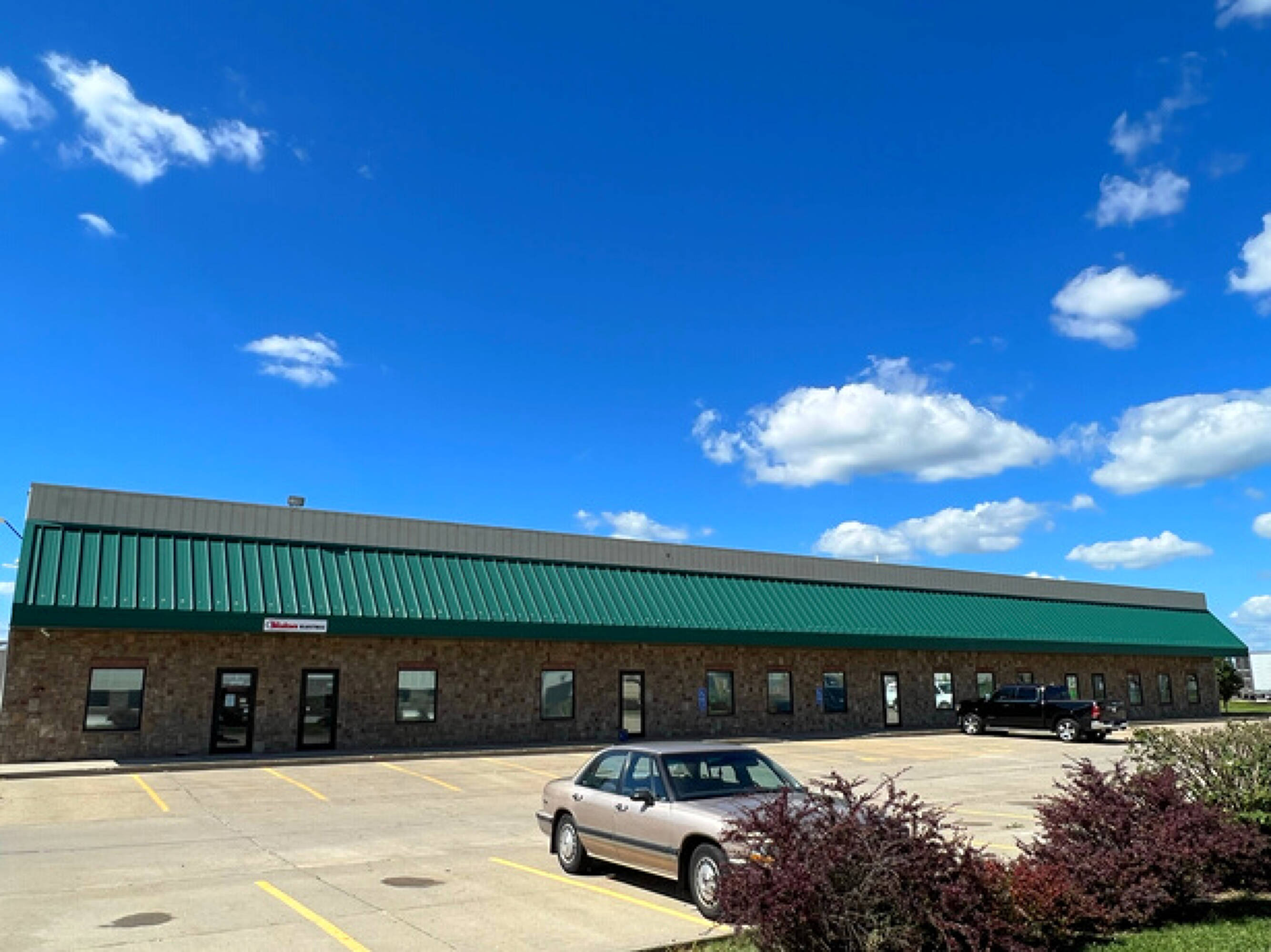 3300-3410 Henry St SW, Bondurant, IA 50035 | Crexi.com
