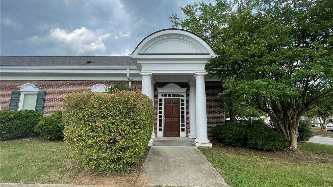 601 Mocksville Ave, Salisbury, NC 28144 - Office Space for Lease - 601 Mocksville Avenue