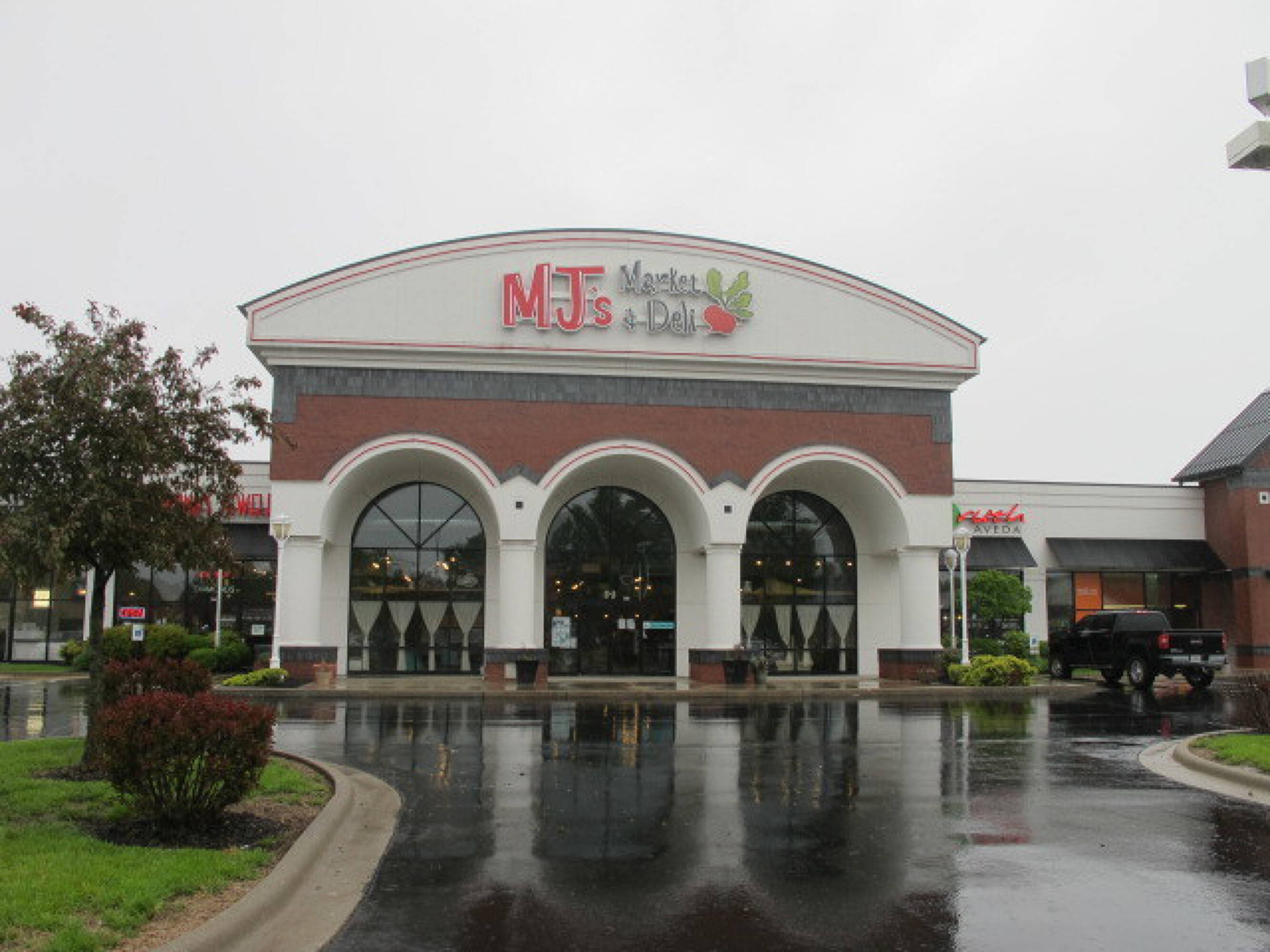 900 E Battlefield Rd, Springfield, MO 65807 | Crexi.com