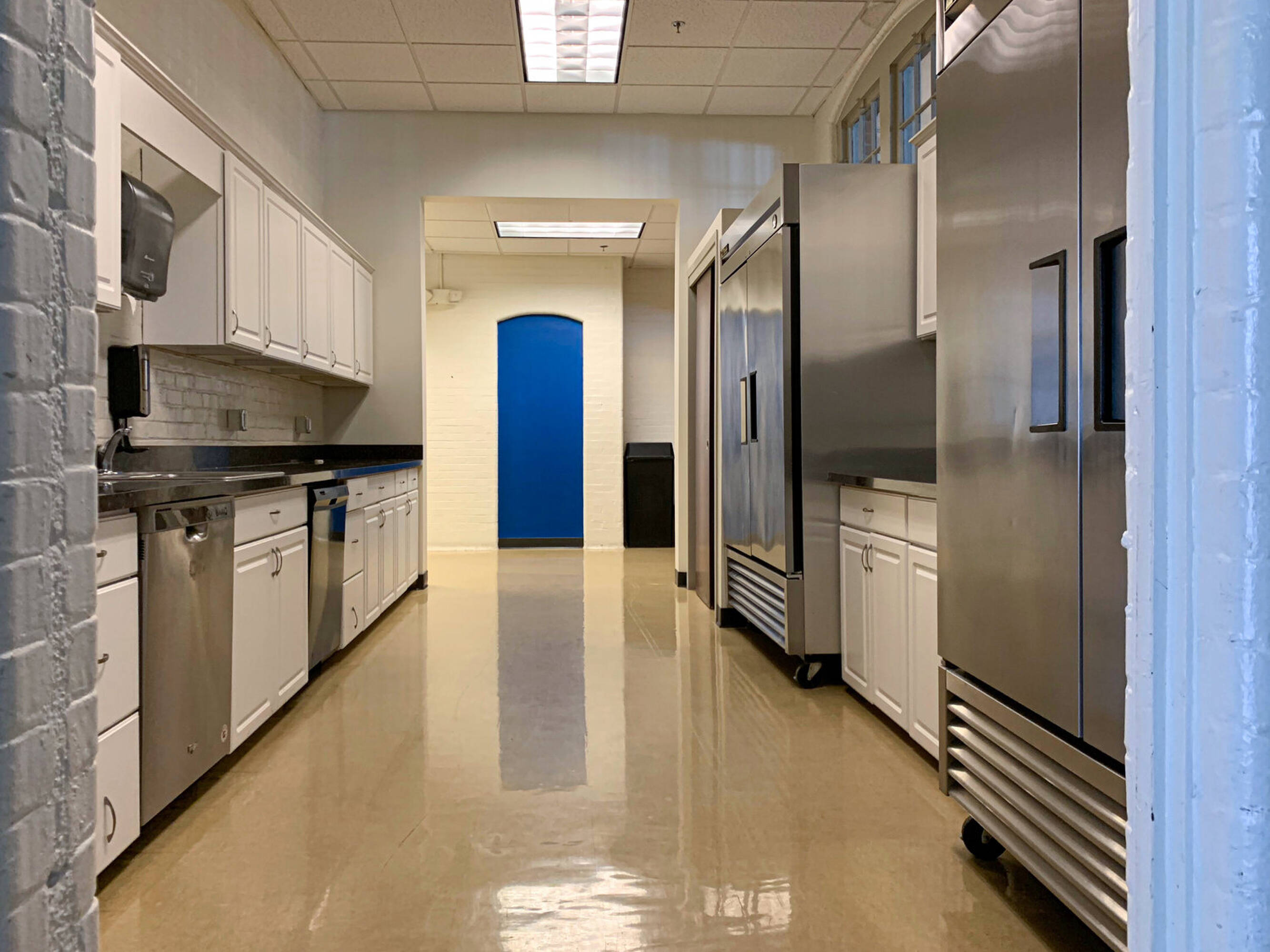 42 Ladd St, East Greenwich, RI 02818 | Crexi.com