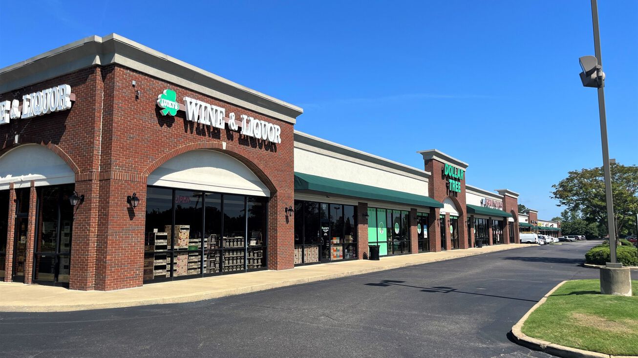 7037 -7169 Hacks Cross Rd, Olive Branch, MS 38654 - Retail Space for Lease - Holiday Crossing